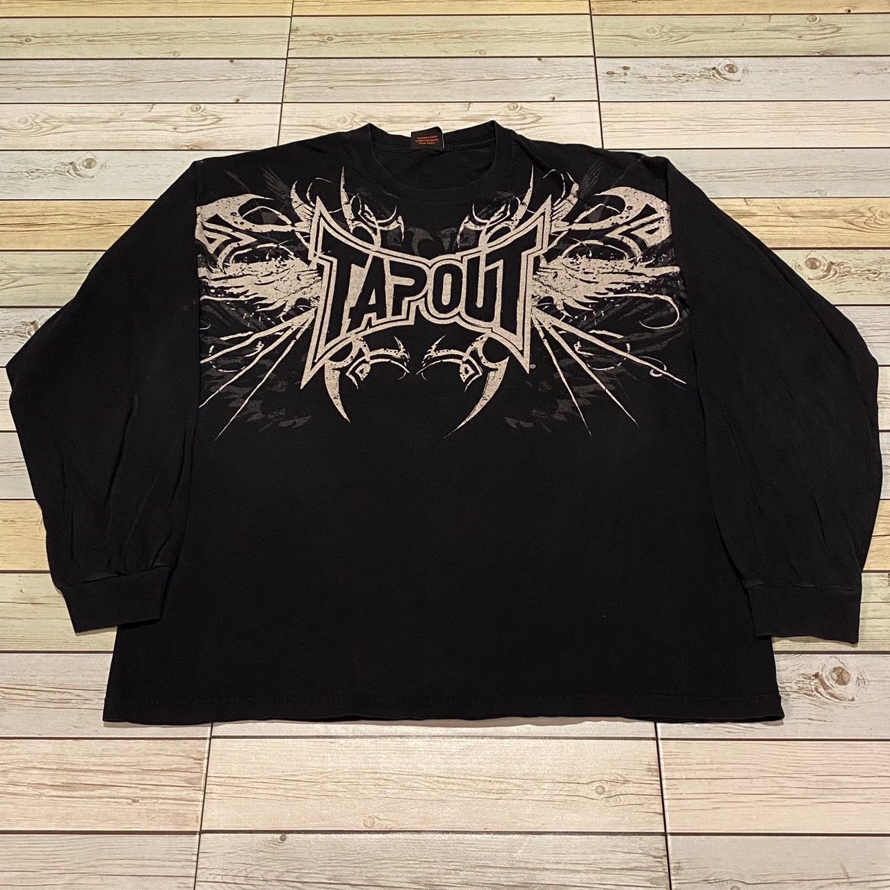 Affliction Y2K Tapout Wings UFC Boxing Long SleeveTee | Grailed