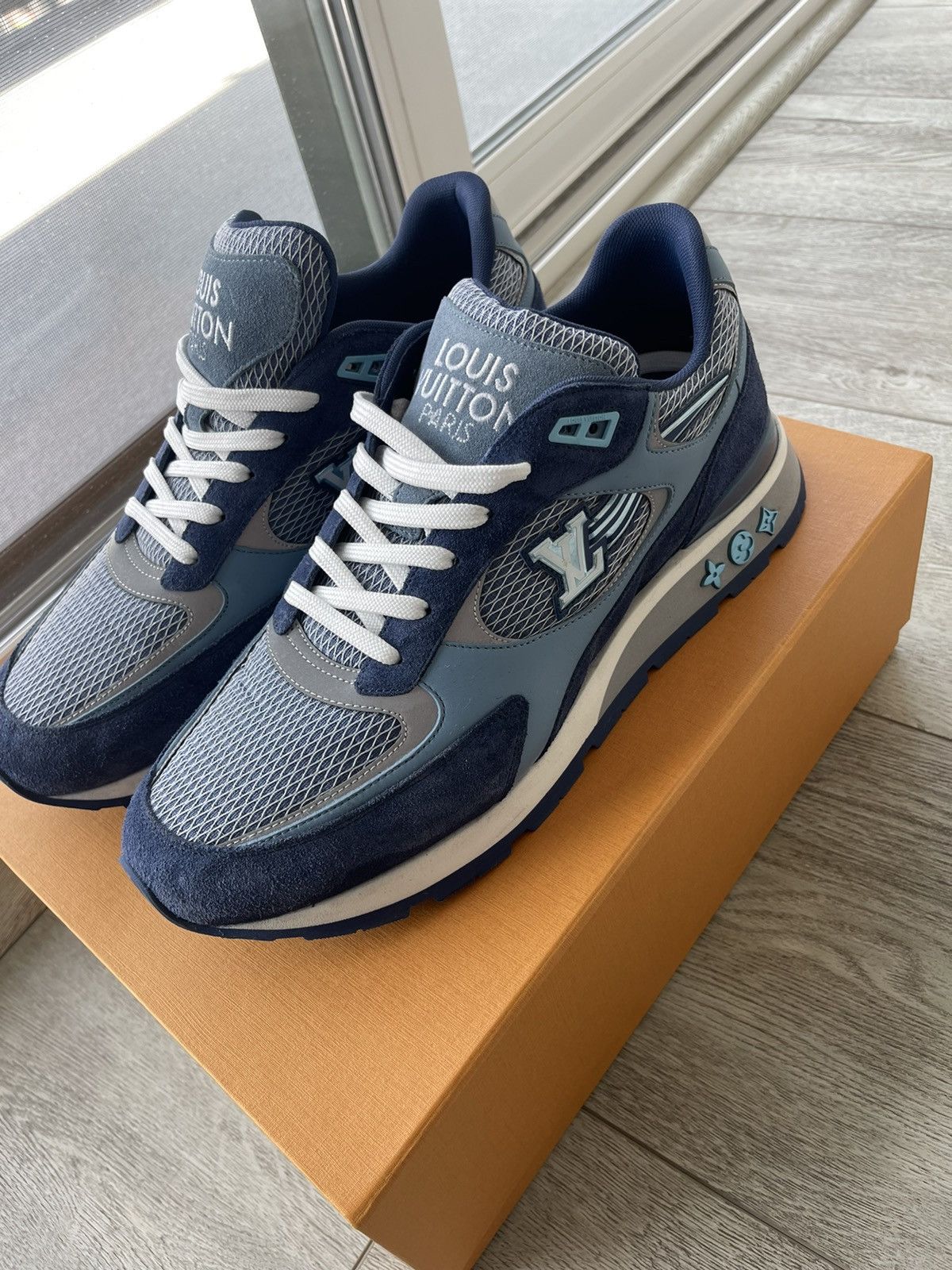 Louis Vuitton Rare Blue LV snakers | Grailed