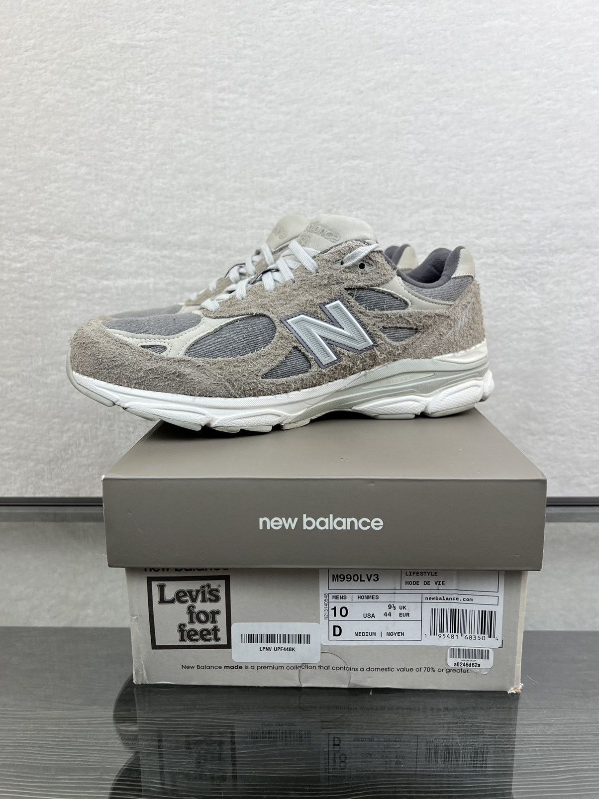 Levi's × New Balance Levis x New Balance 990v3 Grey Elephant Skin Size ...