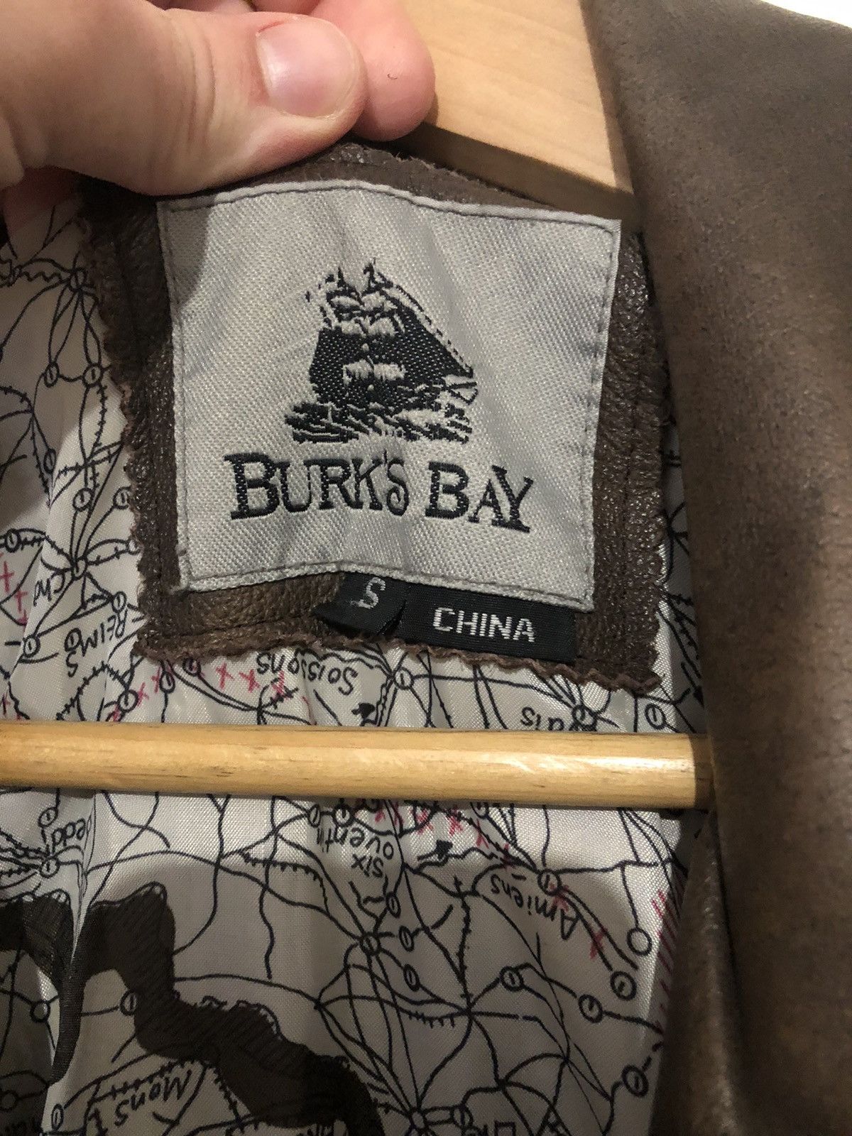 Genuine Leather × Leather Jacket × Vintage Burk’s Bay leather jacket ...