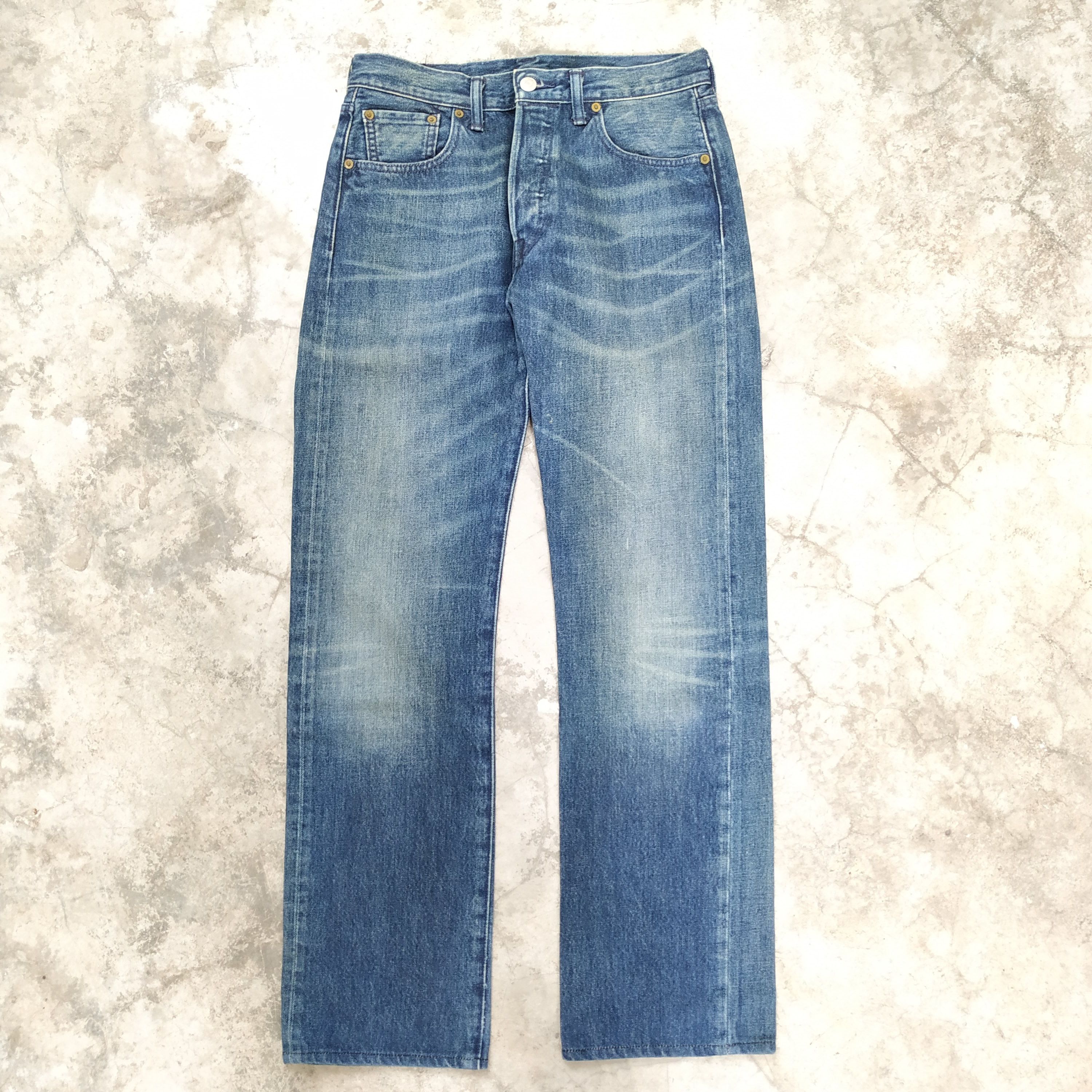Levi's × Vintage LEVIS 501 JEANS DENIM FADE DISTRESSED BUTTON FLY | Grailed
