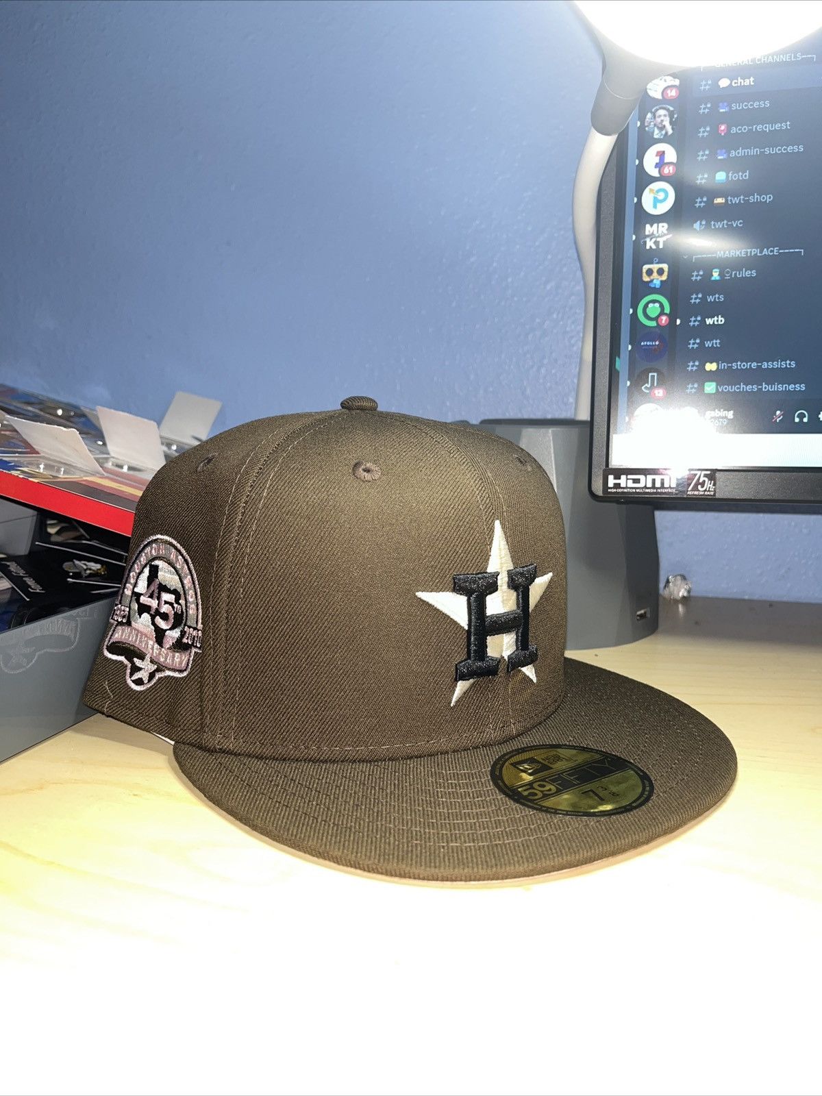 New Era 7 5/8- Houston Astros Pink Mocha/Travis Scott Brown/Pink UV ...