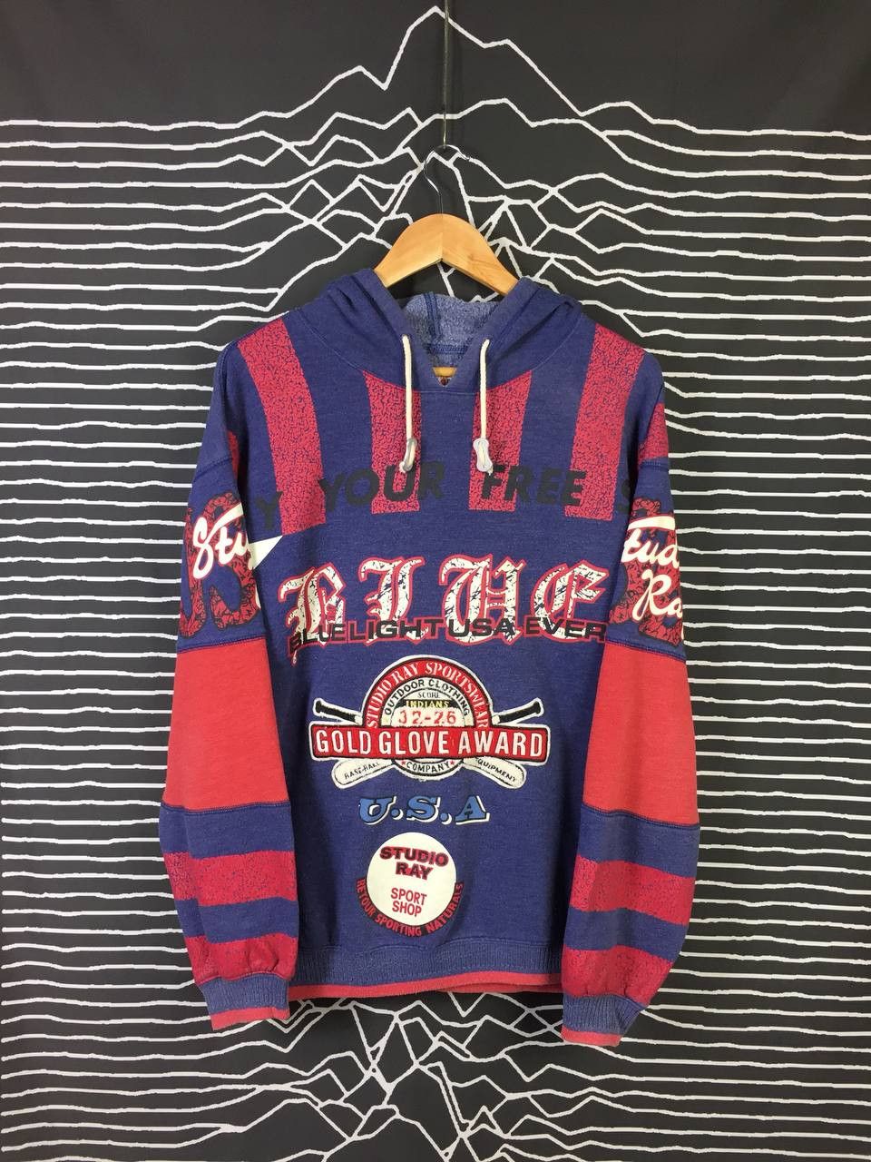 MLB × Vintage 50/50 Cleveland Studio Ray Sporstwear Allover Print ...