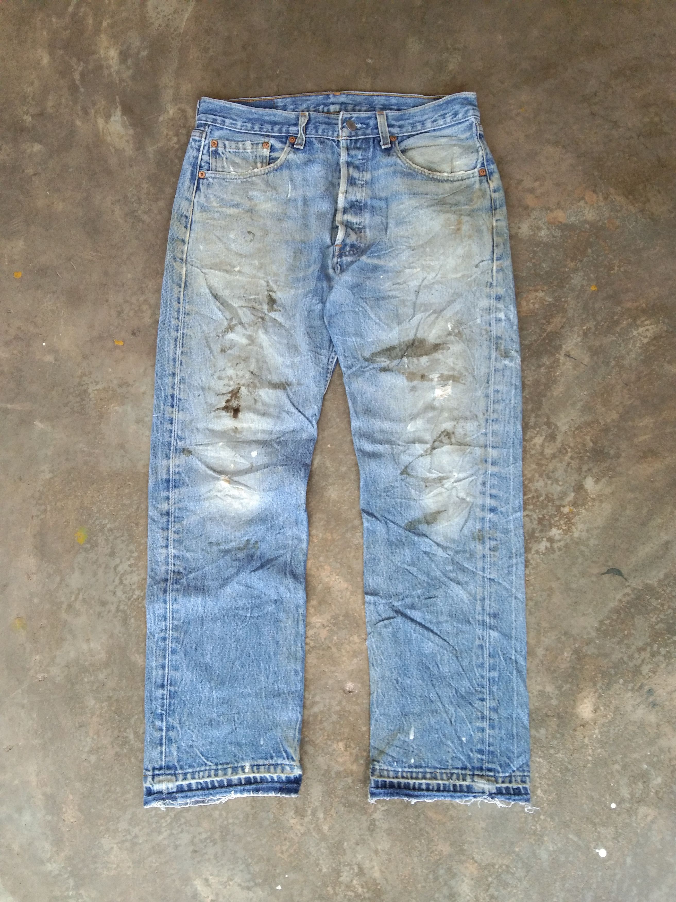 Levi's × Streetwear × Vintage 90s Vintage Levi's 501 Made In USA Dirty Distressed Jeans | Grailed