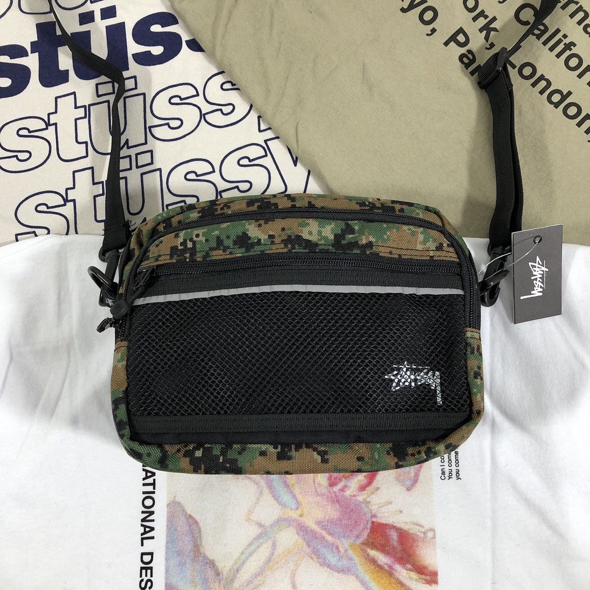 Streetwear × Stussy RARE STUSSY REFLECTIVE SHOULDER BAG | Grailed