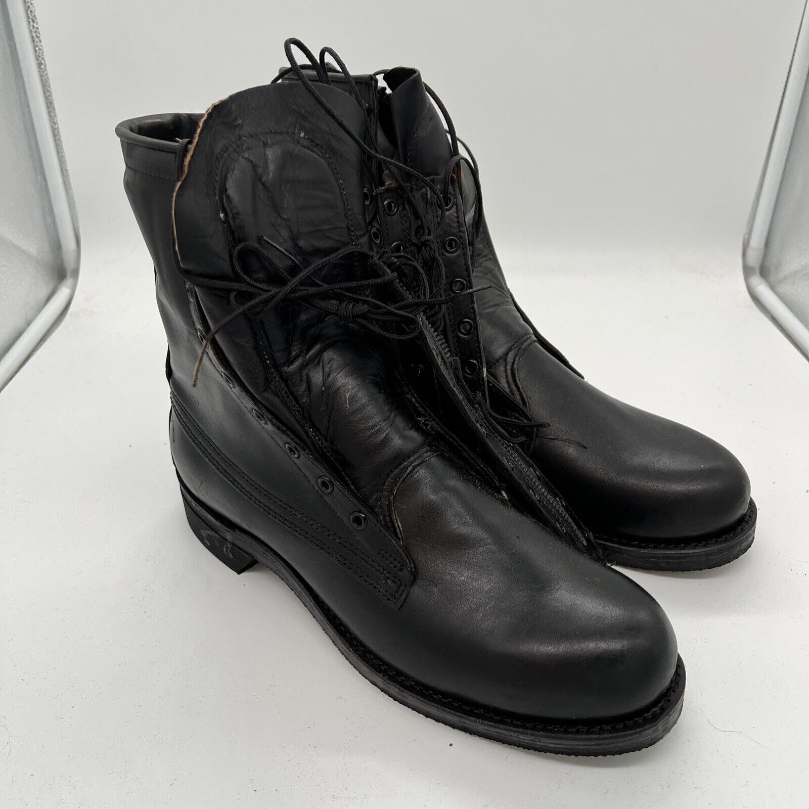 Vintage Vintage 1981 ADDISON SHOE COMPANY U.S. Military FWU-3 / P ...