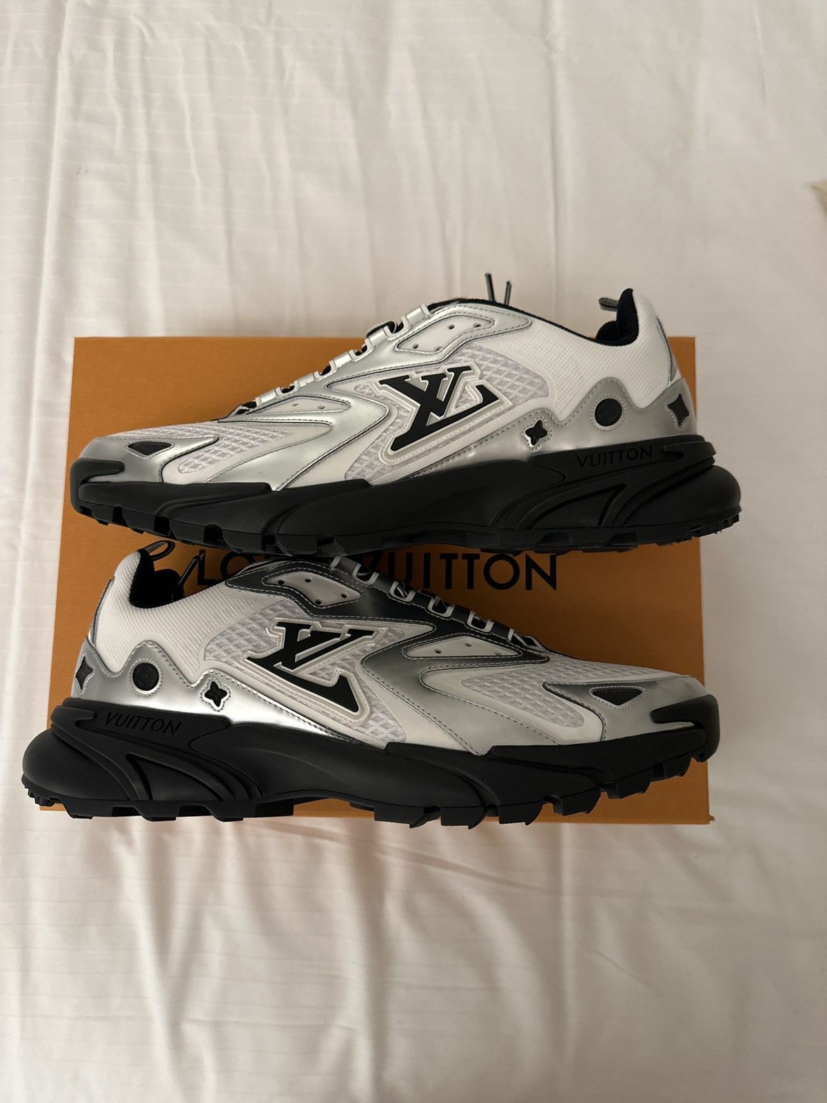 Louis Vuitton Louis Vuitton Runner Tactic Sneaker | Grailed