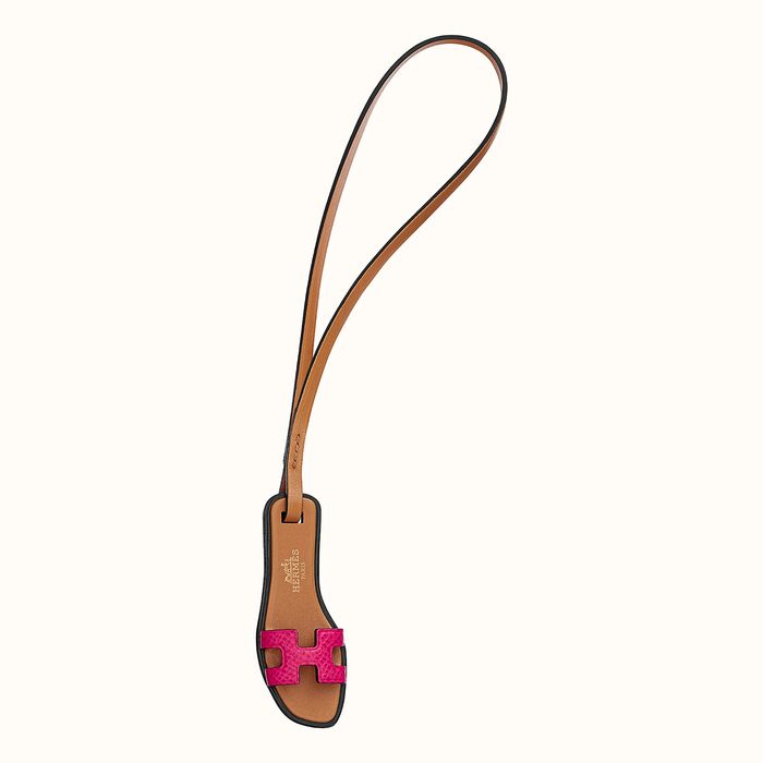 Hermes HERMES KEYCHAIN LEATHER LOGO BAG H080148CAAR | Grailed