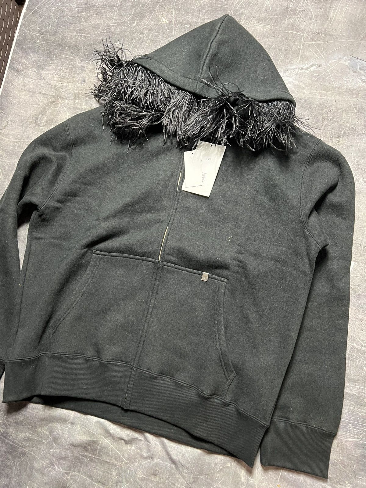 1017 ALYX 9SM × Alyx 1017 ALYX 9SM Ostrich Feather Zip Up 1017 ALYX 9SM × Alyx 1017 ALYX 9SM Ostrich Feather Zip Up