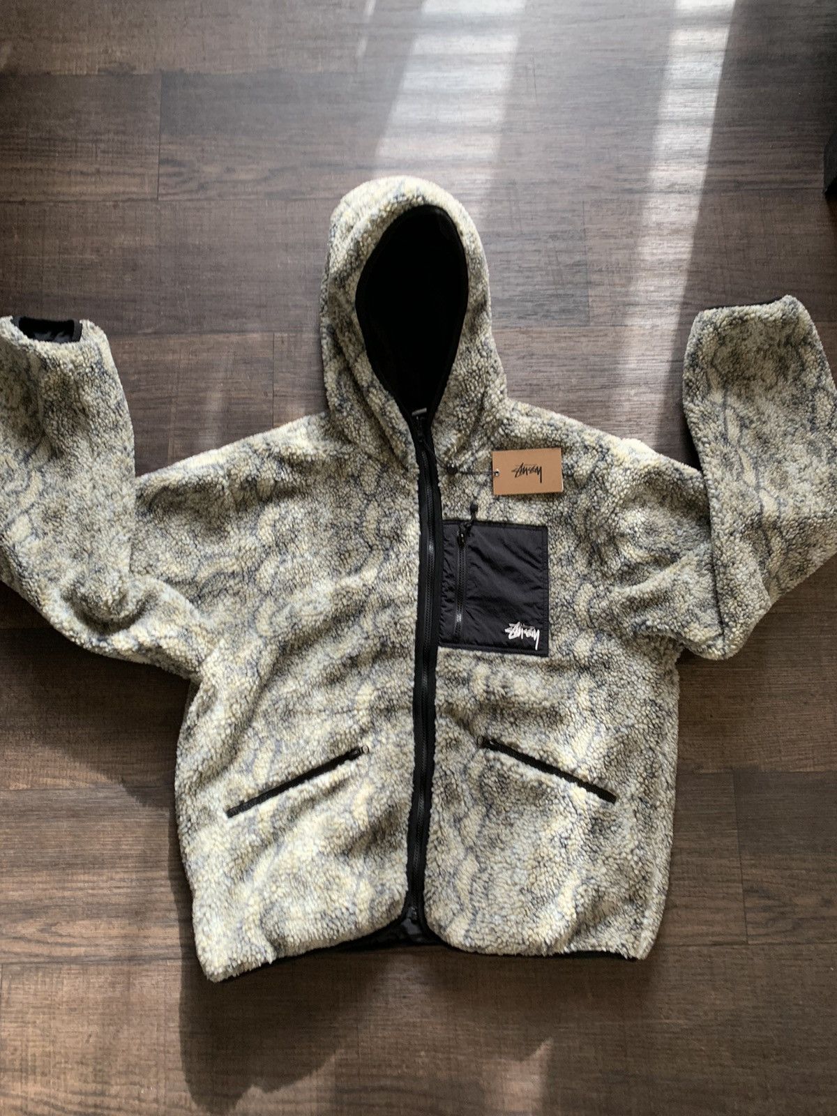 Stussy Stussy Snake Jacquard Sherpa Fleece Reversible Jacket Gray | Grailed