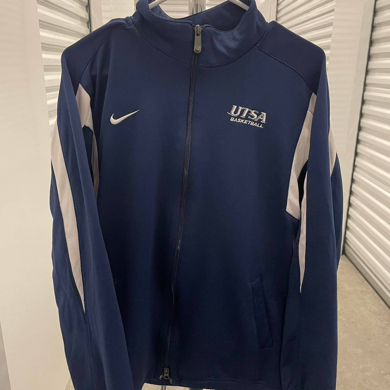 Nike Vintage nike utsa roadrunners basketball windbreaker jacket | Grailed