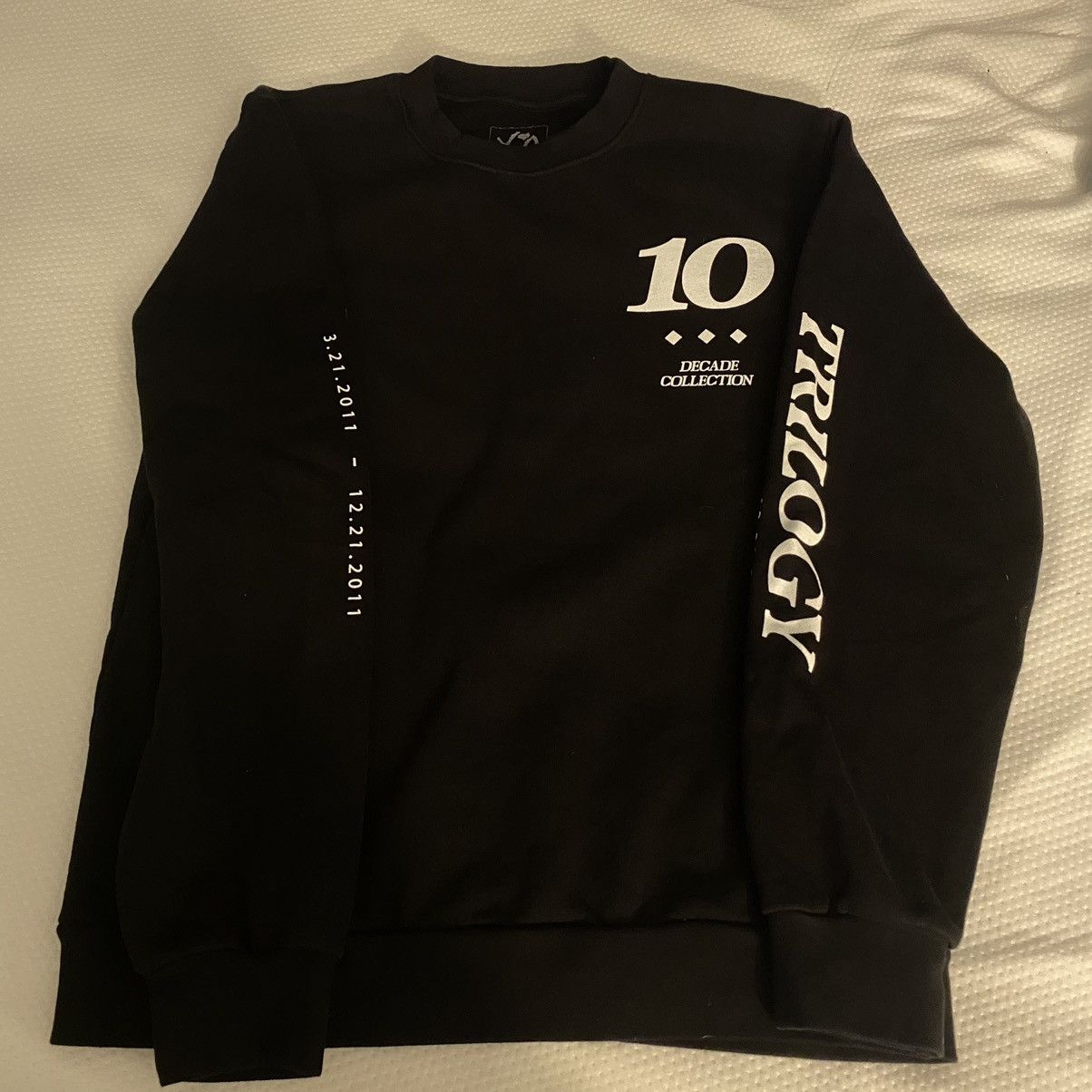 The Weeknd × XO Trilogy 10-Year Collection Sweatshirt ( The Weeknd ...
