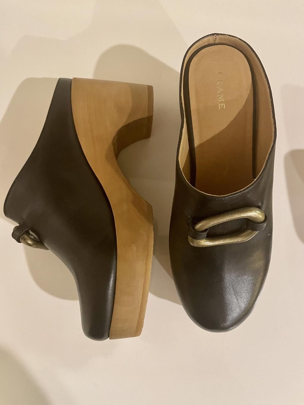 Frame FRAME Le Ione Clog in Noir, Size 39 | Grailed