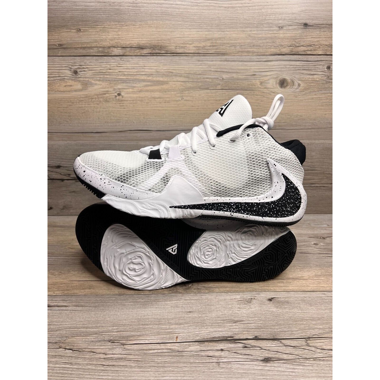 Nike Nike Zoom Freak 1 Oreo Mens Size 11 White Black Pure Platinu | Grailed