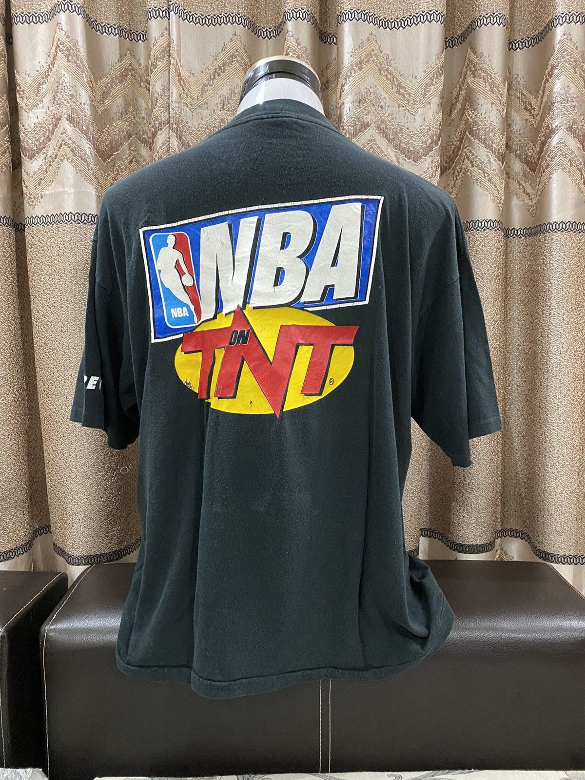 Vintage Vintage 1999 NBA Playoff TNT TV Show Crew Tshirt | Grailed