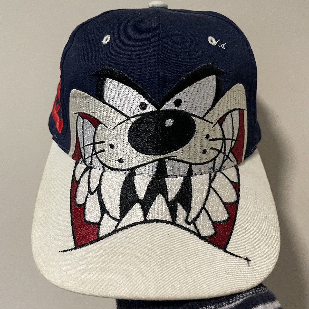 Vintage × Warner Bros Taz England Euro 96 Cup Football 90s Looney Tunes ...