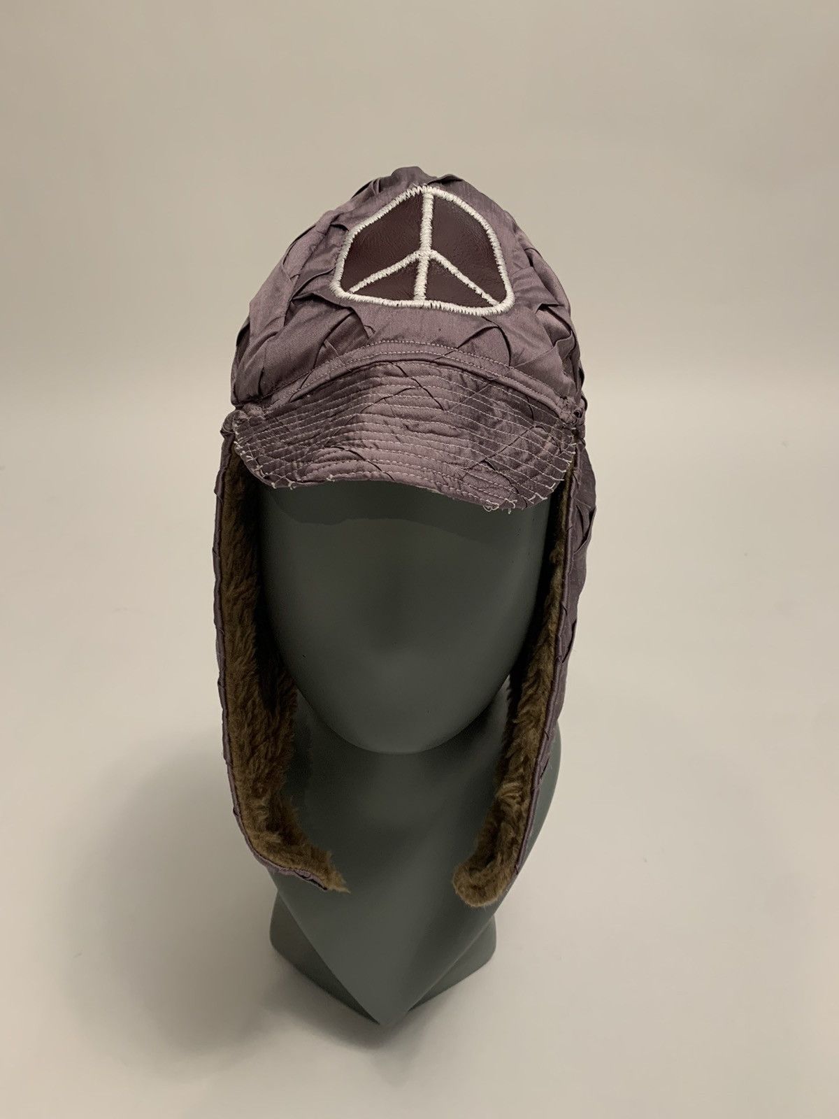 Streetwear Woven peace symbol trapper hat | Grailed