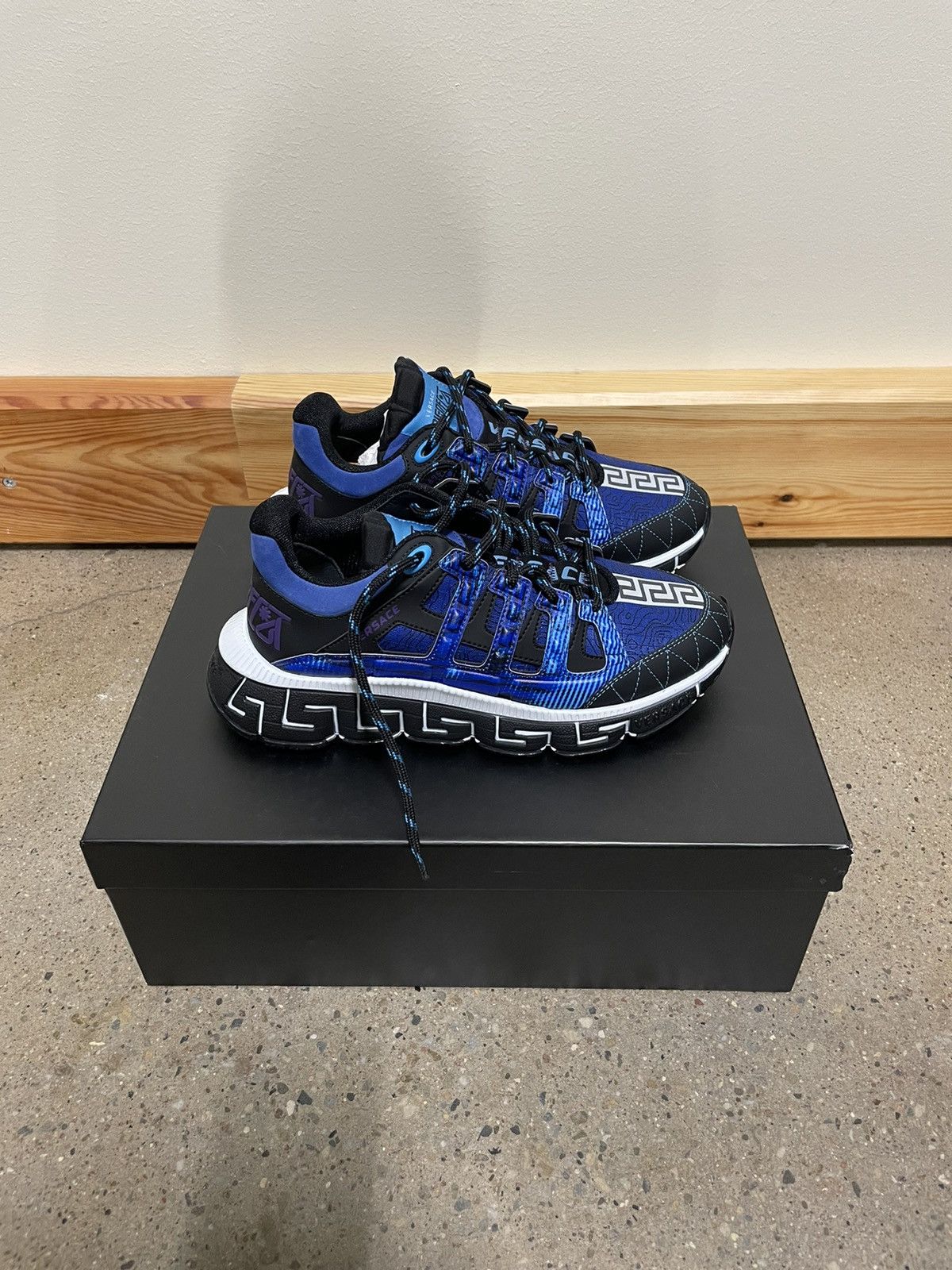 Versace Versace Trigreca Runner Sneaker 1300$ | Grailed