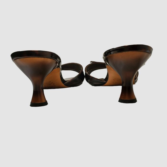 Stuart Weitzman Tortoise Shell Patent Leather Slide Sandal Kitten Heel ...