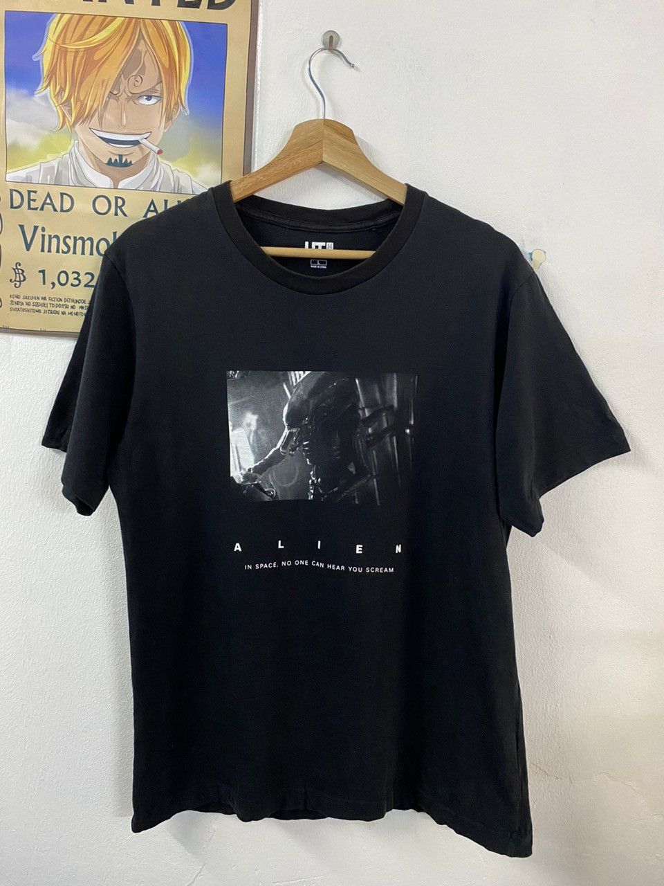 Uniqlo 20th Century Fox Alien Movie Very Rare | Grailed