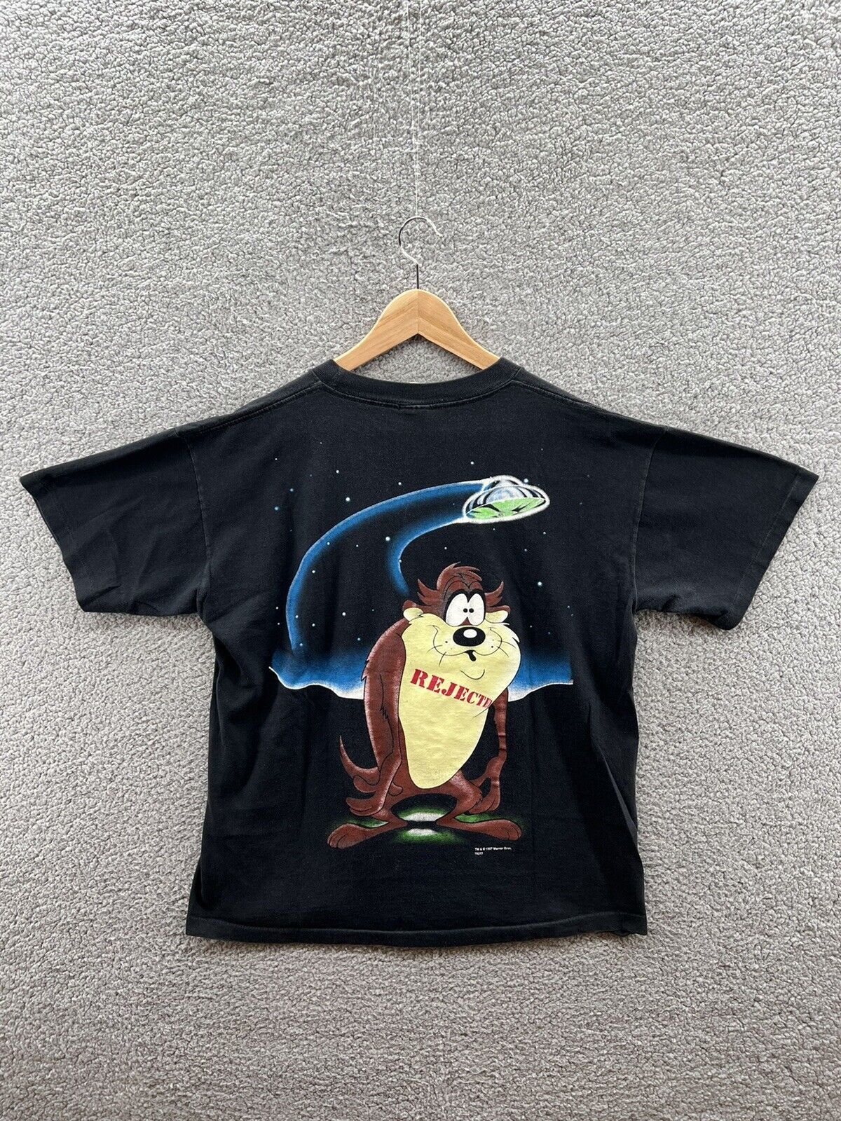 Warner Bros Looney Tunes 1997 Taz Rejected Alien All Over Print Black T ...