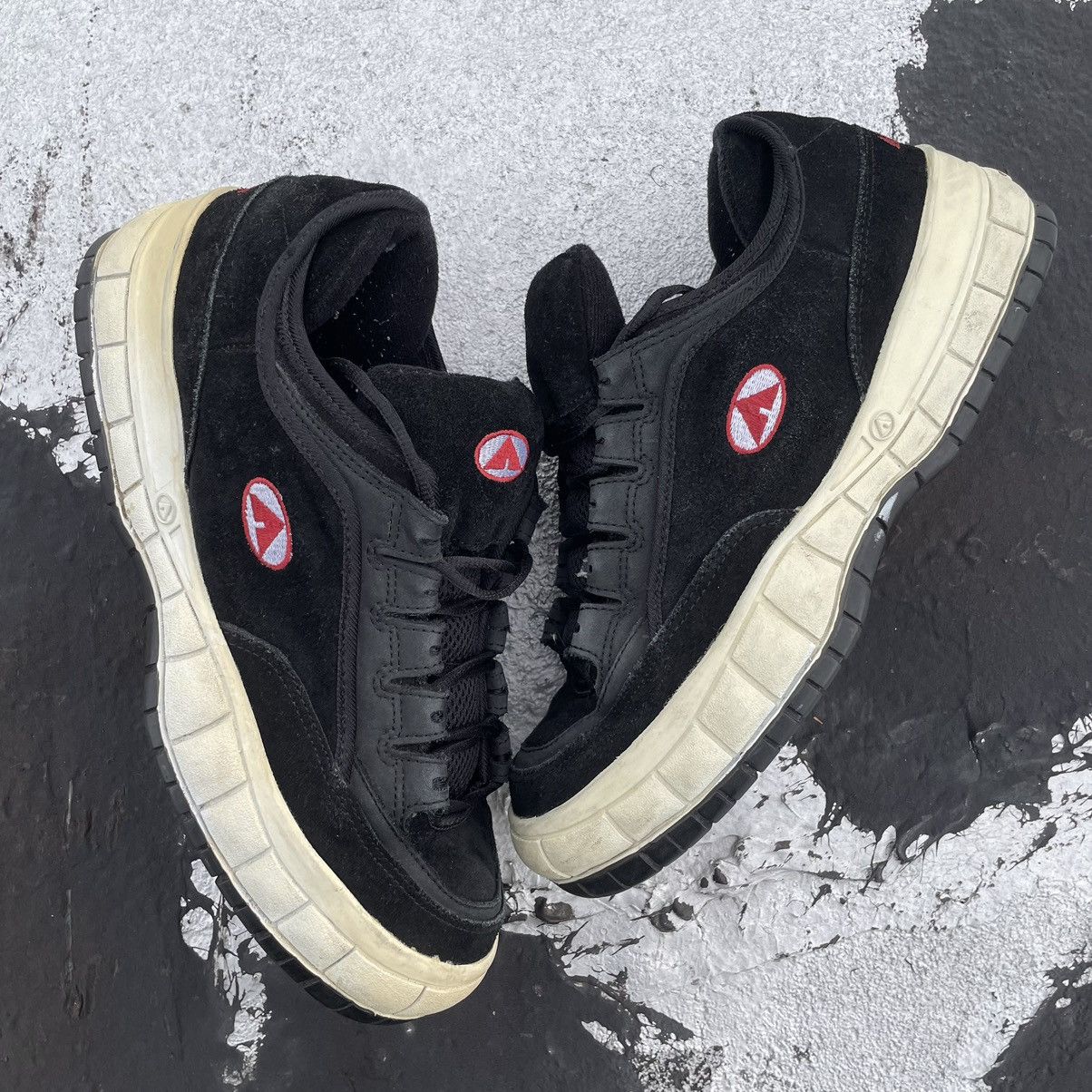 Airwalk × Vintage Vintage Black 90s Y2K Airwalk Chunky Skate Shoe | Grailed