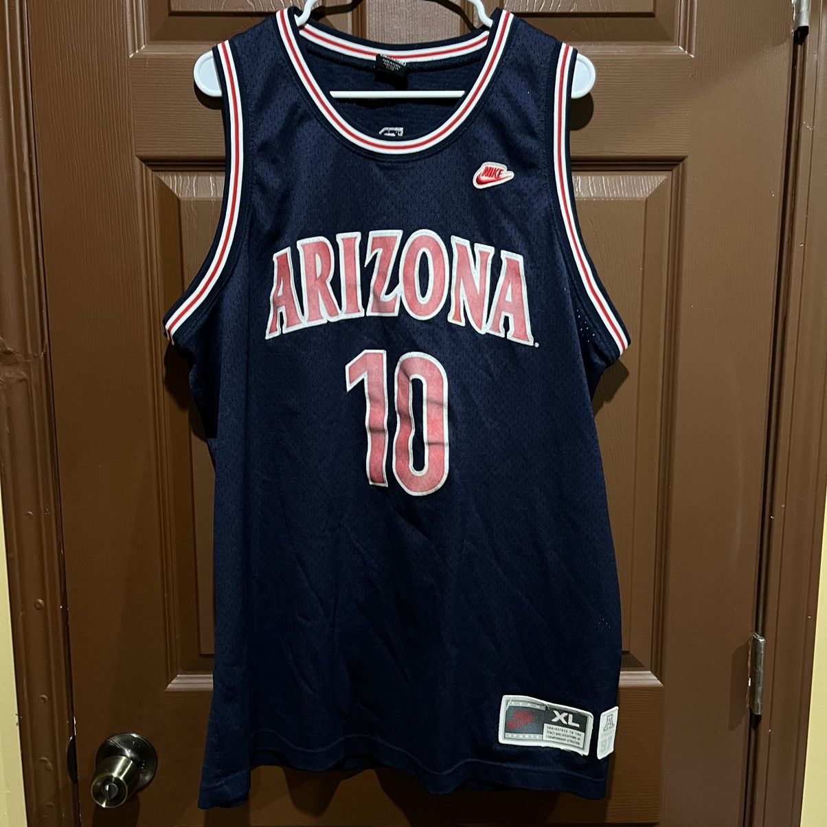 Nike Vintage Nike Arizona Mike Bibby College Basketball jersey ! | Grailed