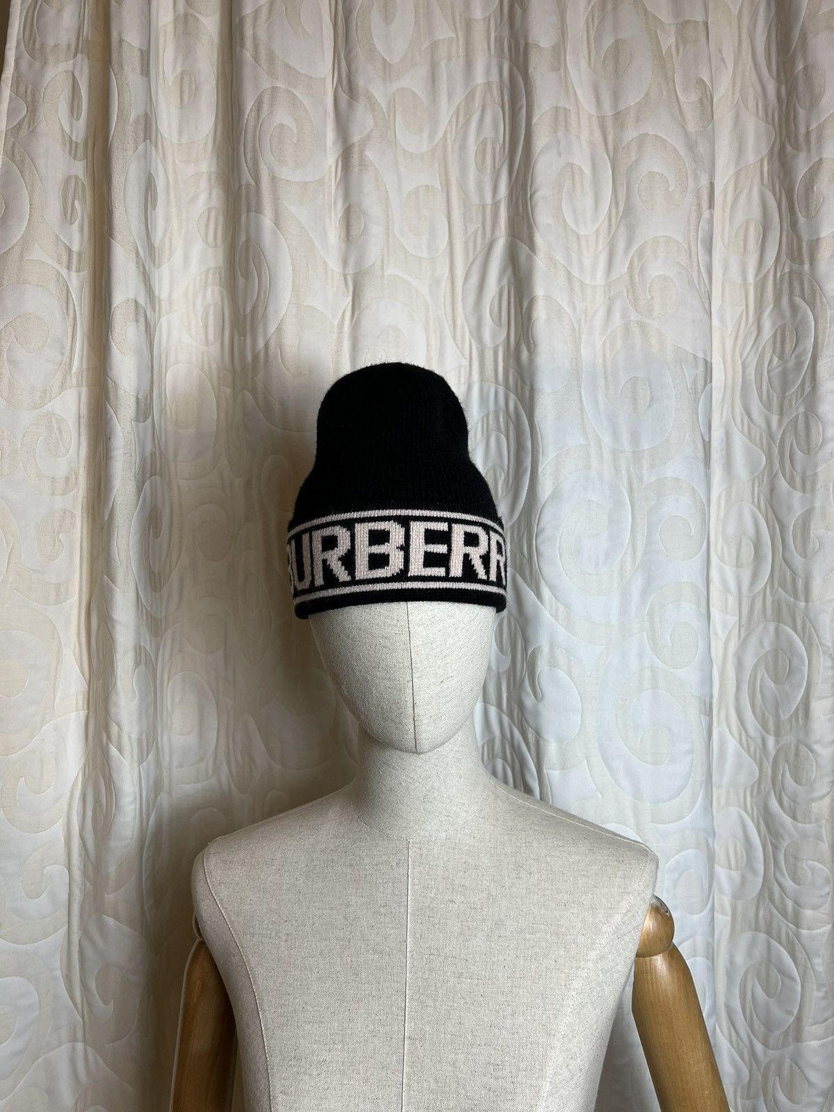 Burberry burberry beanie hat big logo | Grailed