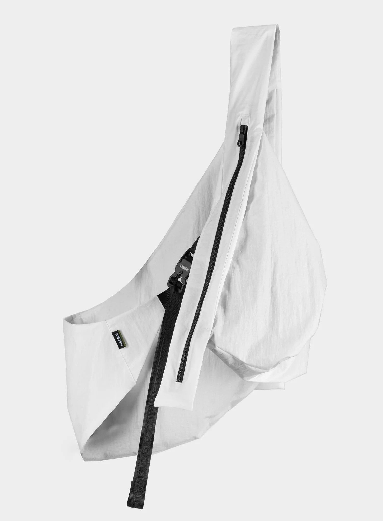 Guerilla Group × Guerrilla Group Guerrilla Group (WHITE) ATC-6 Body ...