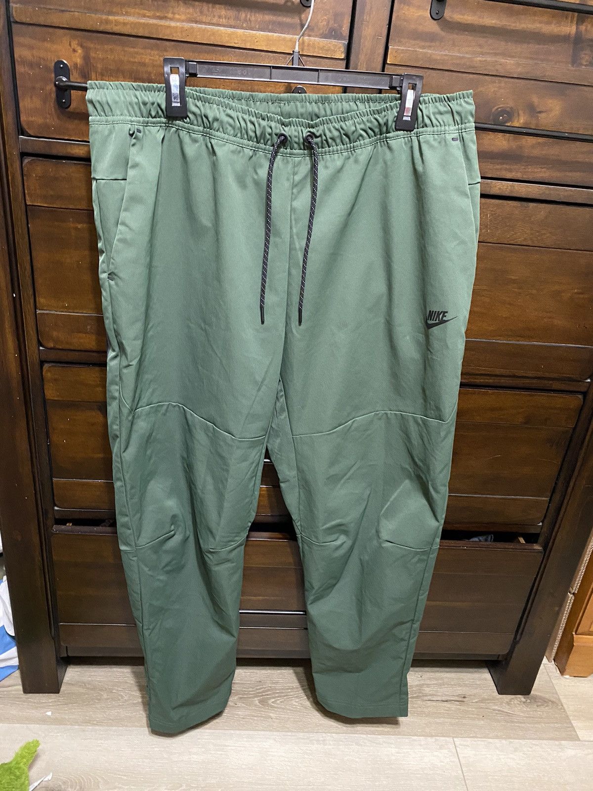 Nike Nike Tech Pants XL | Grailed