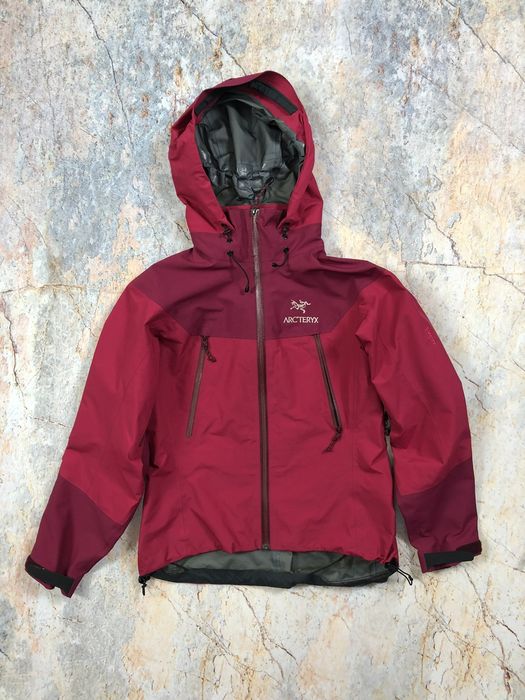 Arc'Teryx Arcteryx red gore Tex jacket | Grailed