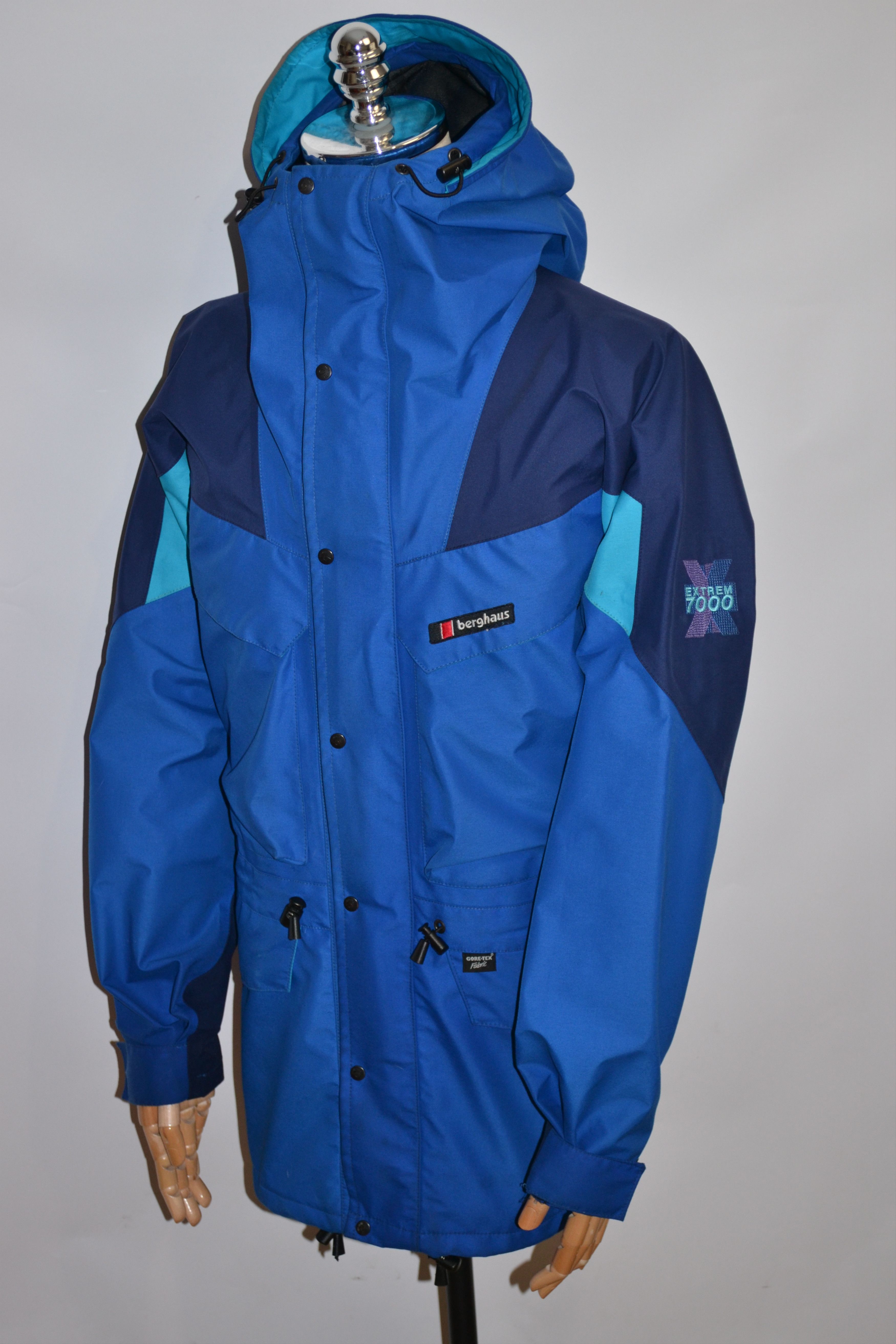 Berghaus × Vintage BERGHAUS EXTREM 7000 RARE Vintage Gore Tex Jacket ...