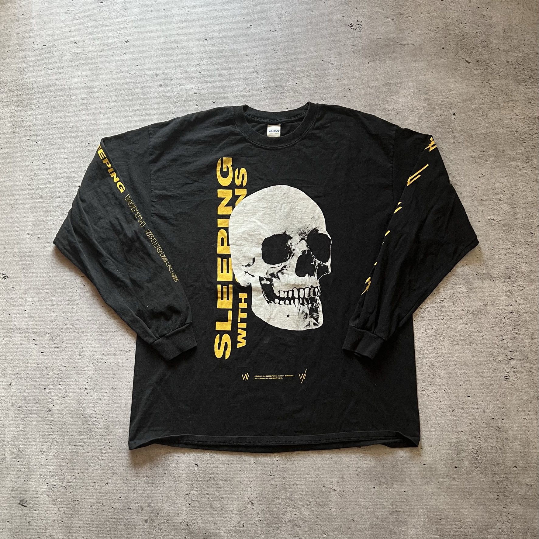 Vintage WWE Vintage Sleeping With Sirens Black Longsleeve 90s | Grailed