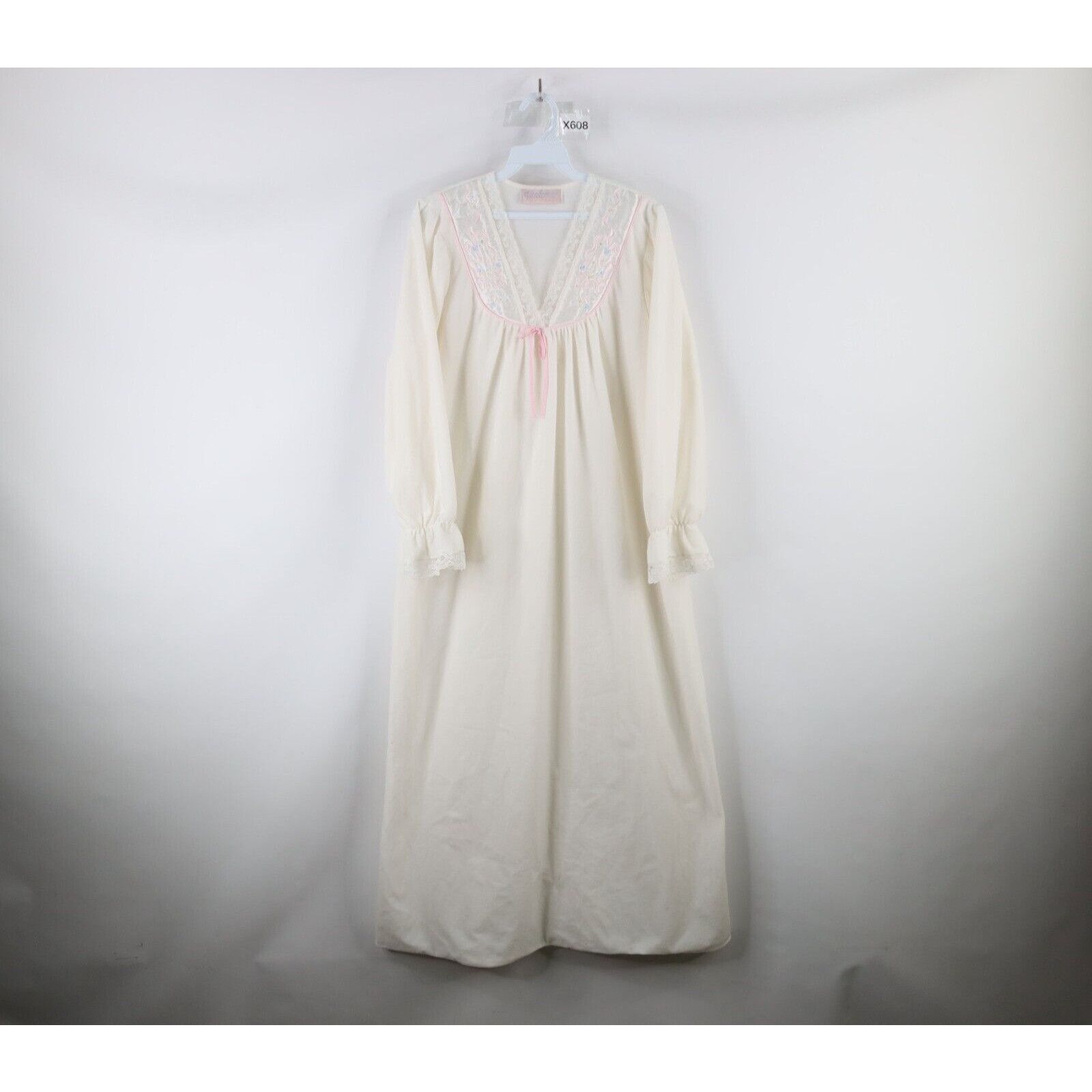 Vintage Vintage 90s Victorian Cottagecore Lace Flower Nightgown Robe ...