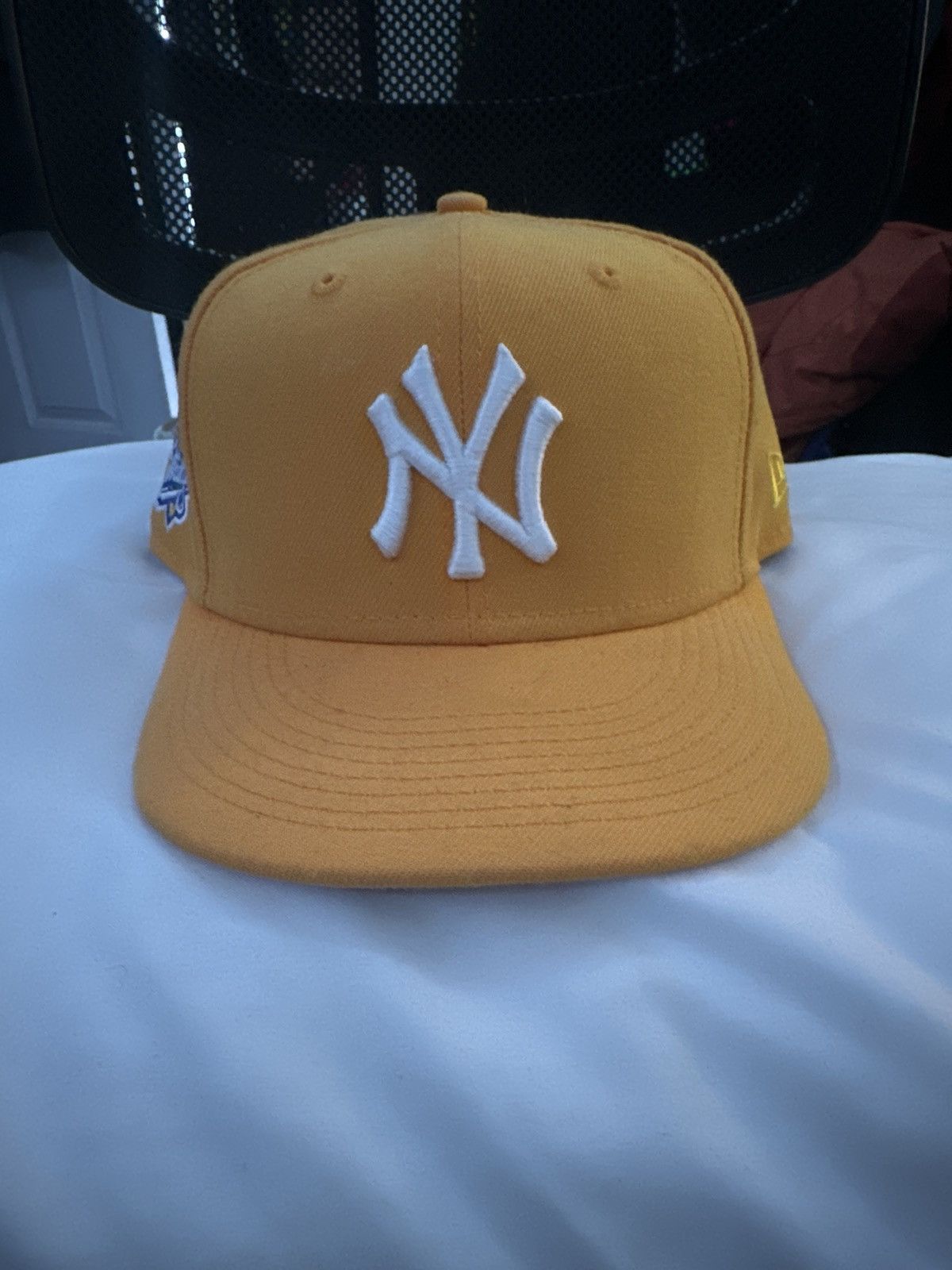 MLB × New Era NY Fitted Yankee Hat Pink Lemonade Yellow Pink Under Brim ...