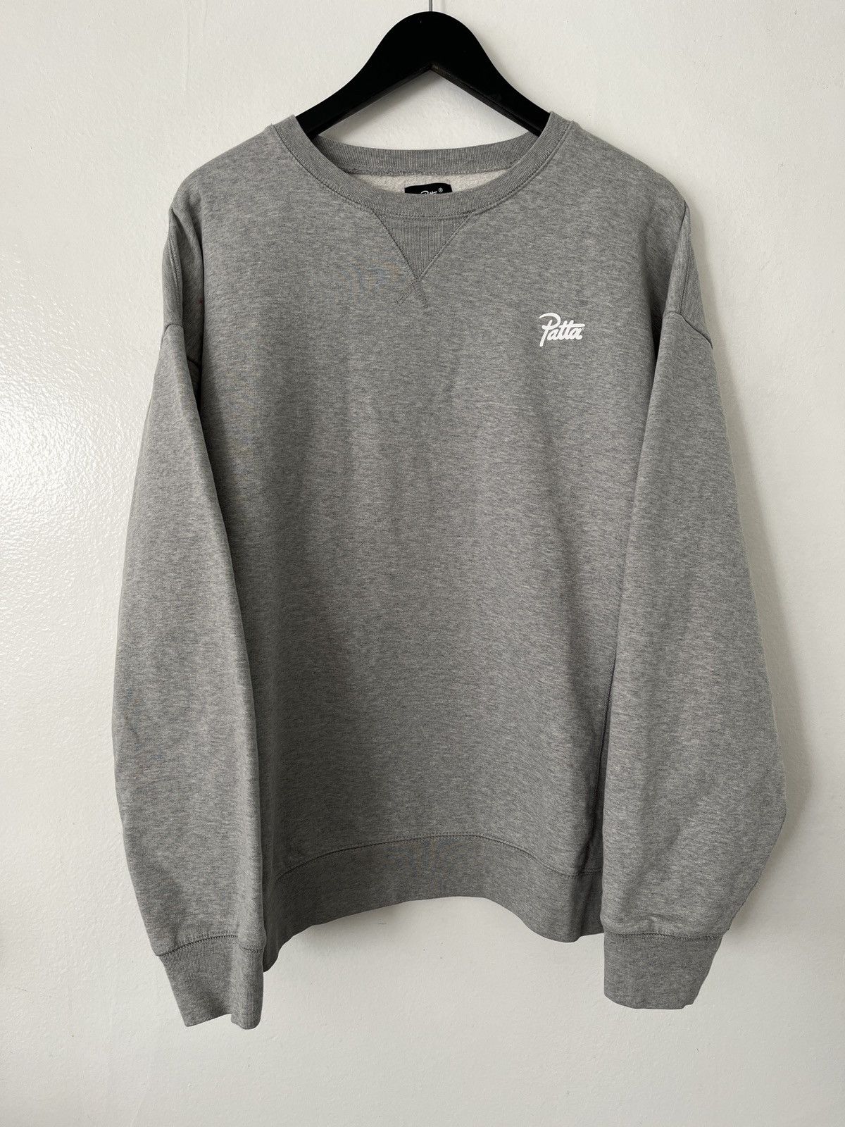 Patta Patta Logo Crewneck Sweatshirt Grey | Grailed