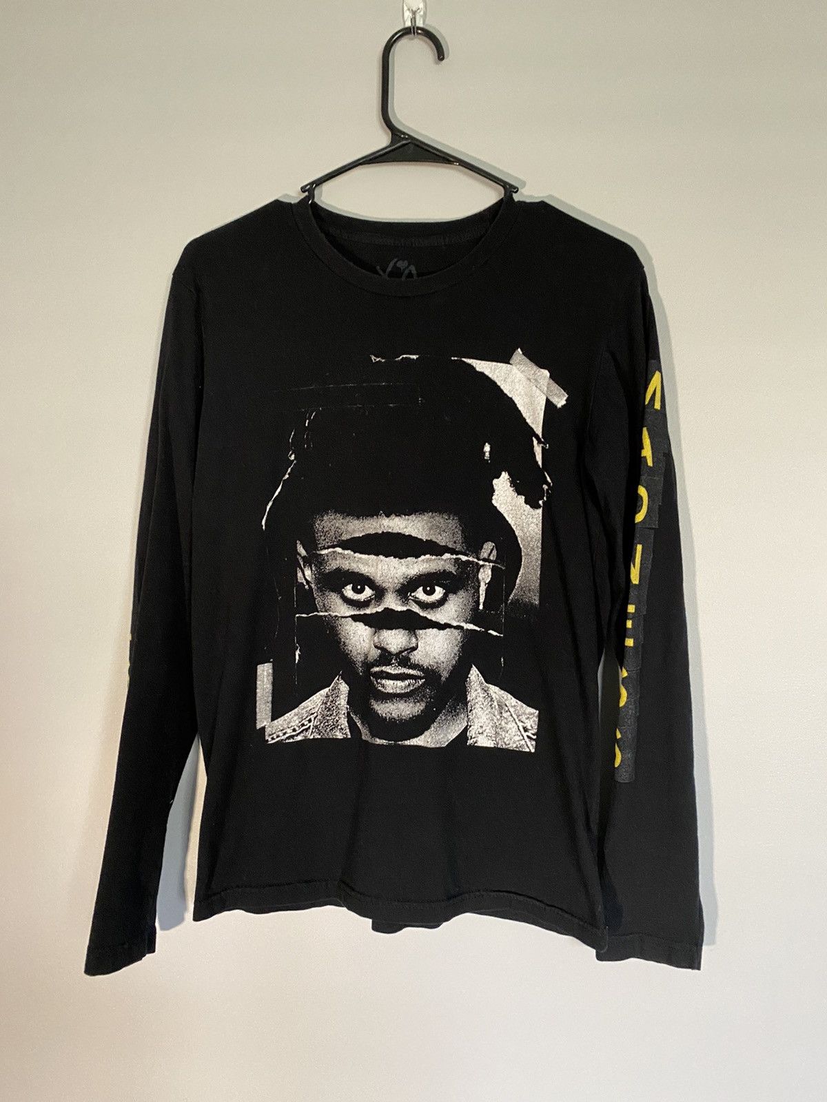 The Weeknd The Weeknd Beauty Behind The Madness Merch Long Sleeve XO ...