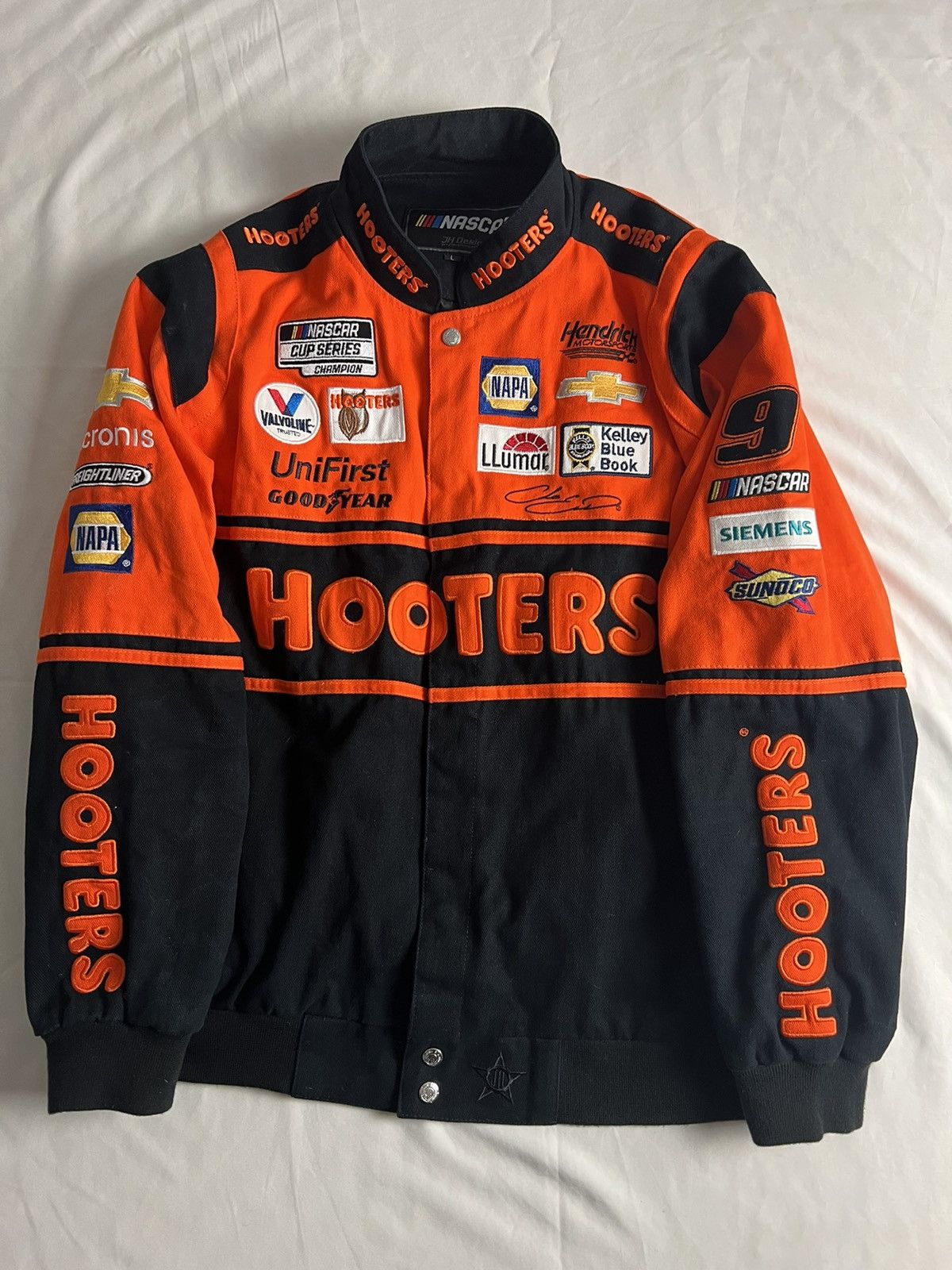 NASCAR OFFICIAL HOOTERS NASCAR JACKET | Grailed