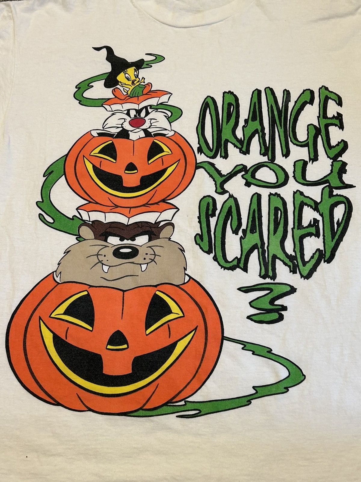 Vintage VTG 90’s SS WHITE “ORANGE YOU SCARED” TAZ,SYLVESTER,TWEETY ...