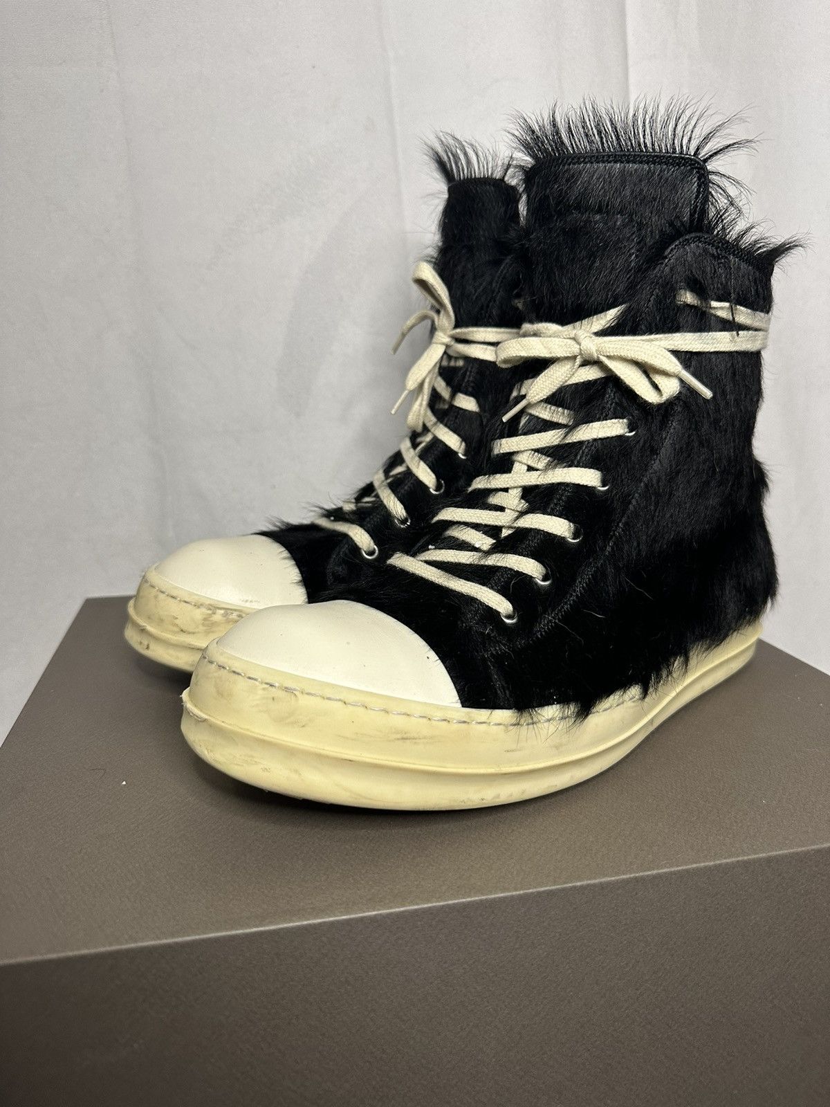 Rick Owens RICK OWENS FW 22 FUR RAMONES | Grailed