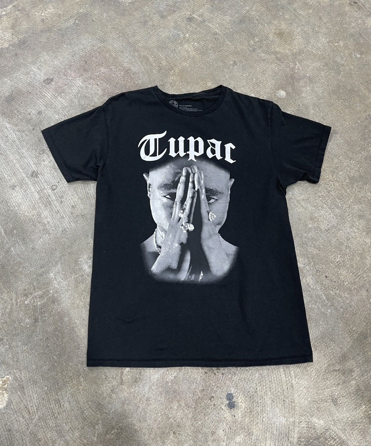 Streetwear Tupac Cross Colors Licensed Rap Tee Praying Hands Medium ...