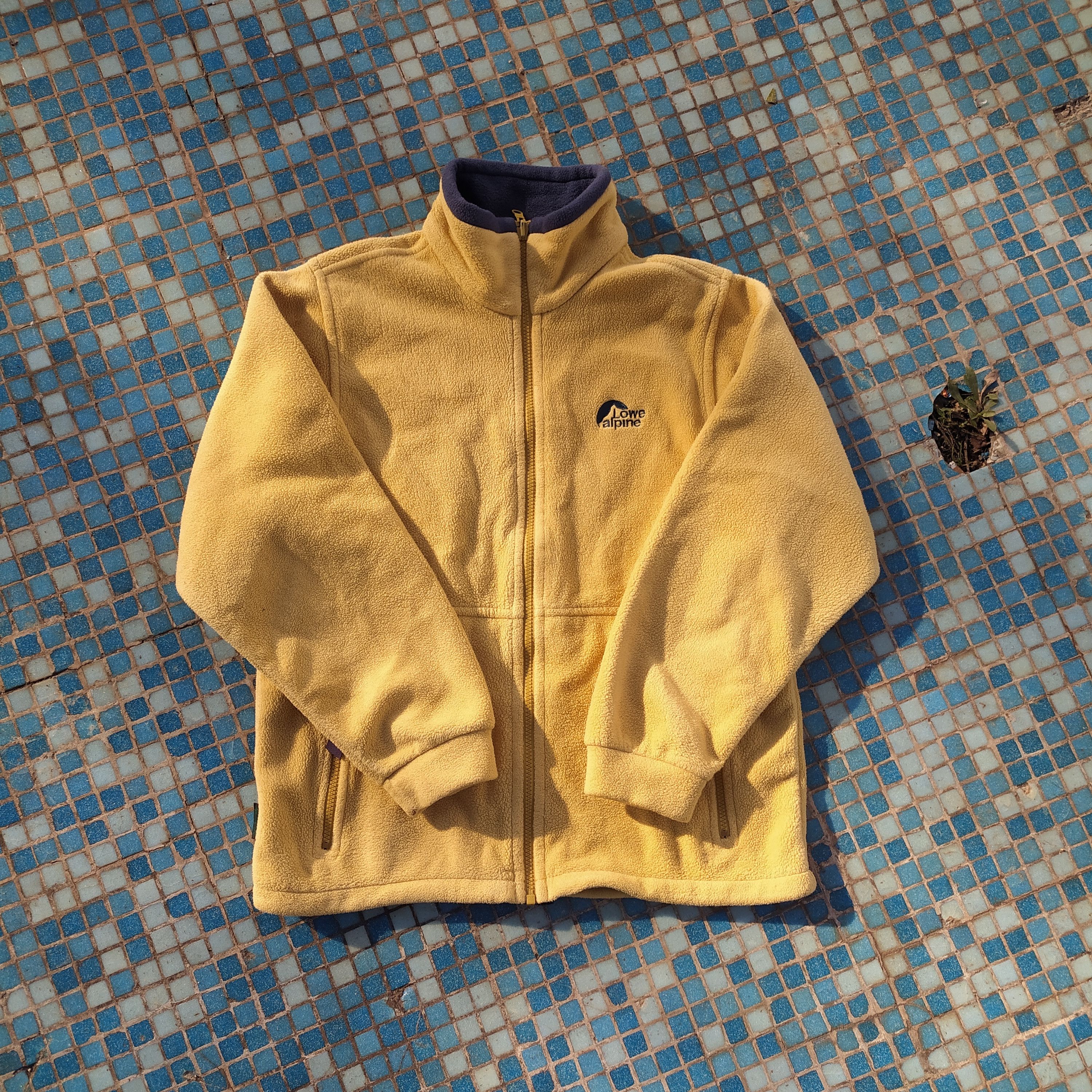Vintage Vintage 90s Lowe Alpine Polartec logo Fleese | Grailed