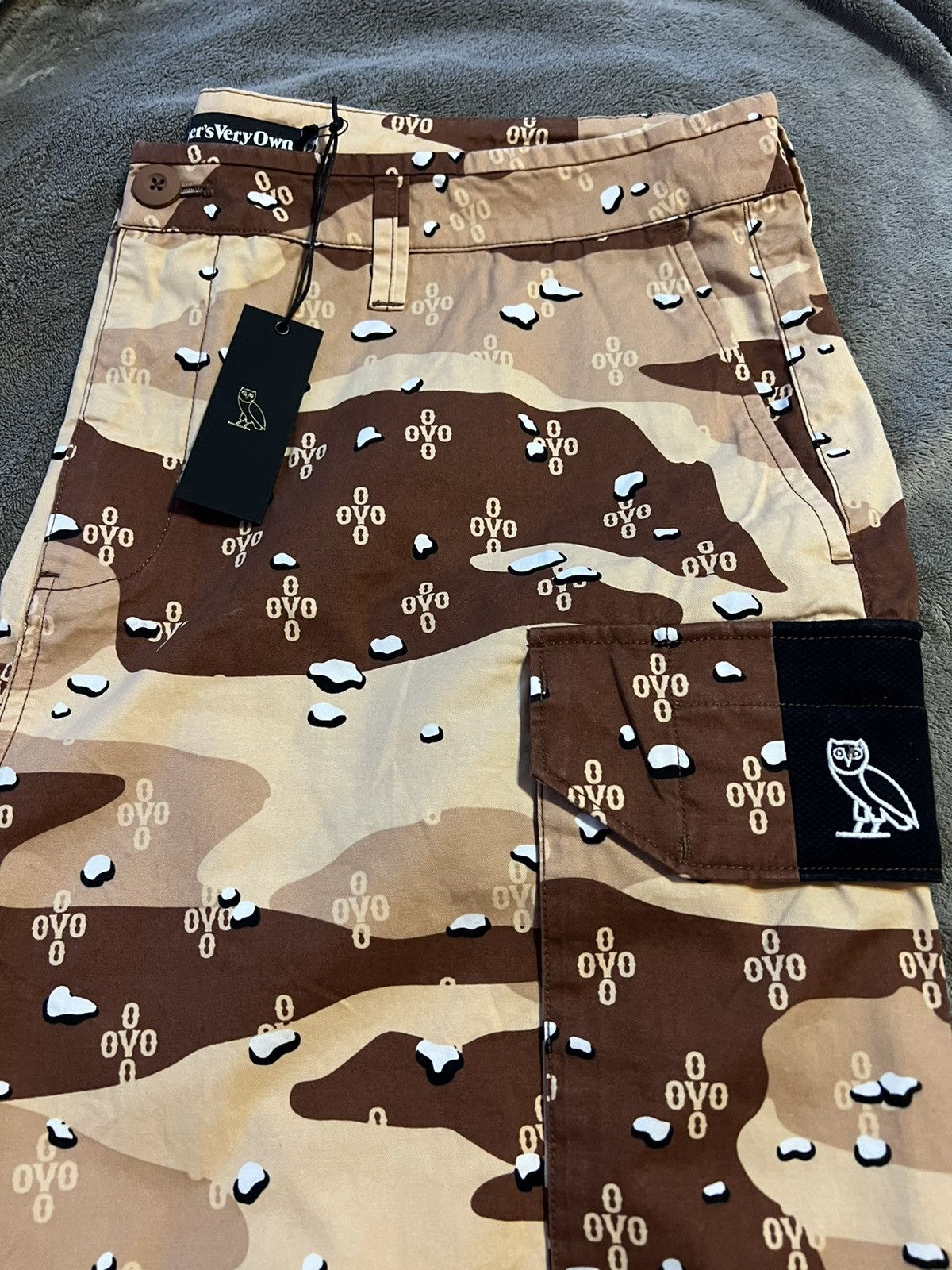 Octobers Very Own *RARE* OVO Woven Cargo Pants (Desert Camo) - Brand ...