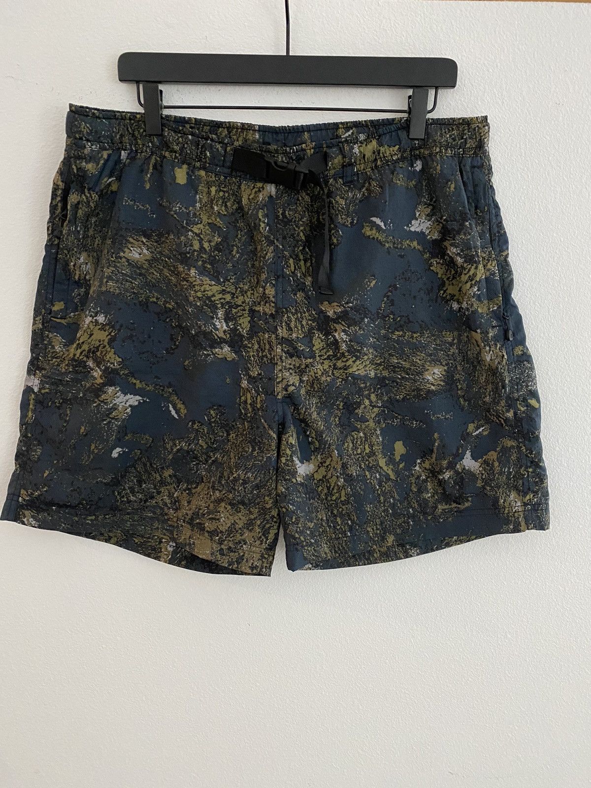 Carhartt Wip Carhartt WIP Terra Short XL | Grailed