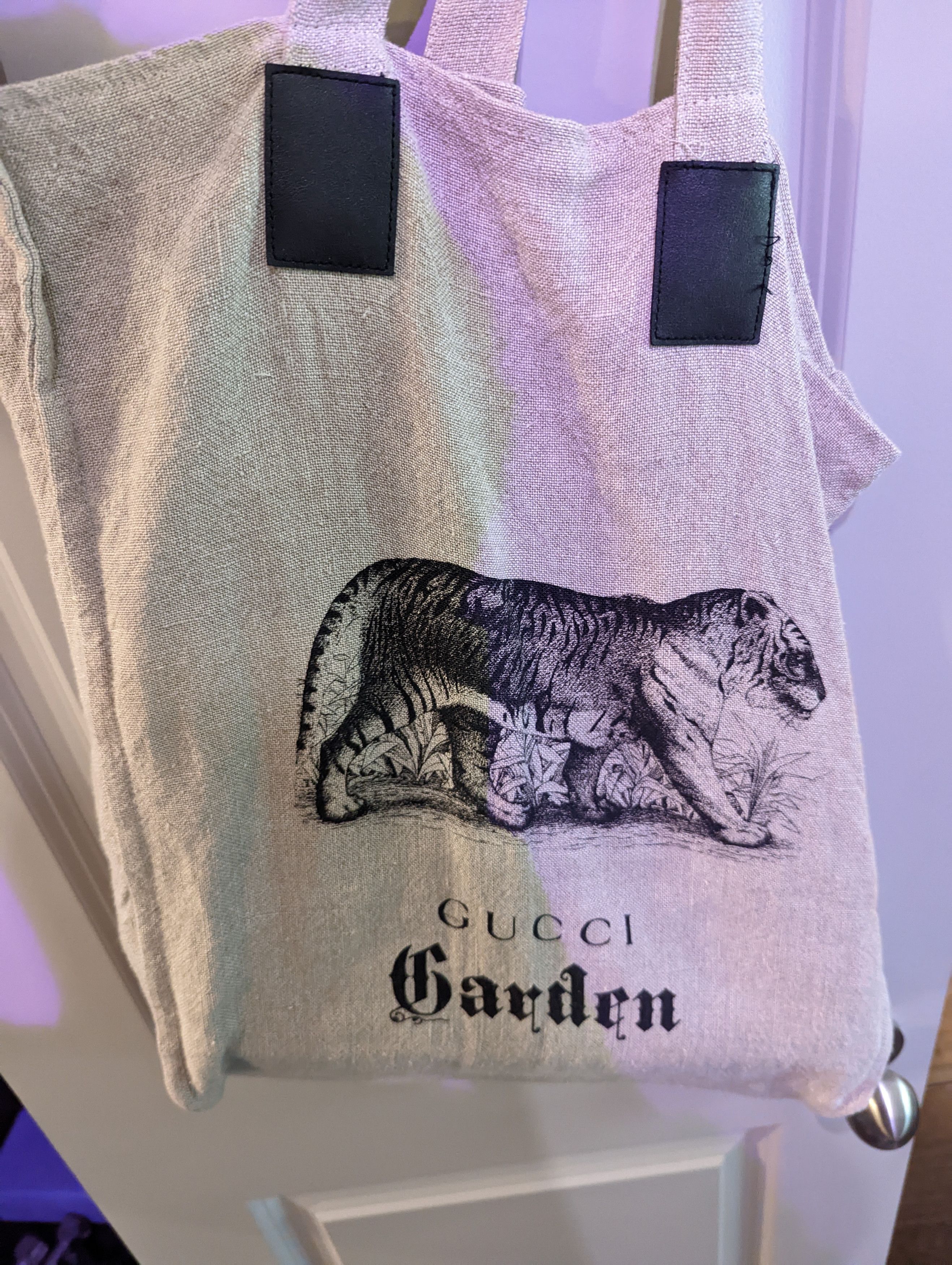 Gucci Gucci Garden Canvas Tote Bag Lion Design | Grailed