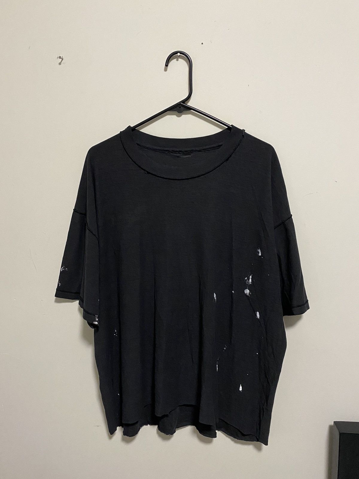 Blank × Vintage Distressed Paint Splatter Single Stitch Faded Black ...