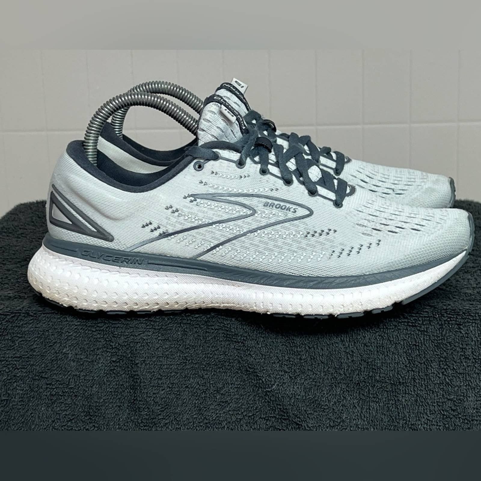 Brooks Brooks Glycerin GTS 19 Running Shoes Gray Athletic SZ 9 NICE ...