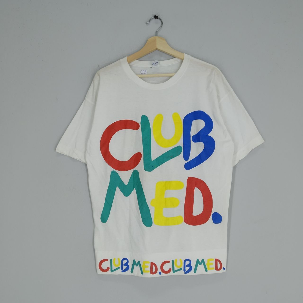 Vintage Vintage Club Med Big Logo Artwork Pattern Pop Art T-shirt | Grailed