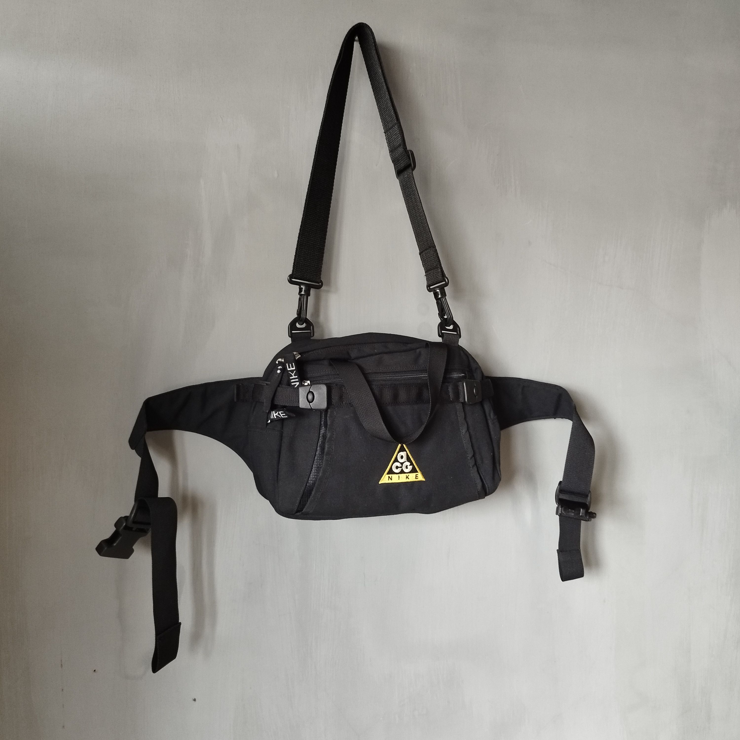 Nike Vintage Nike ACG Bag | Grailed
