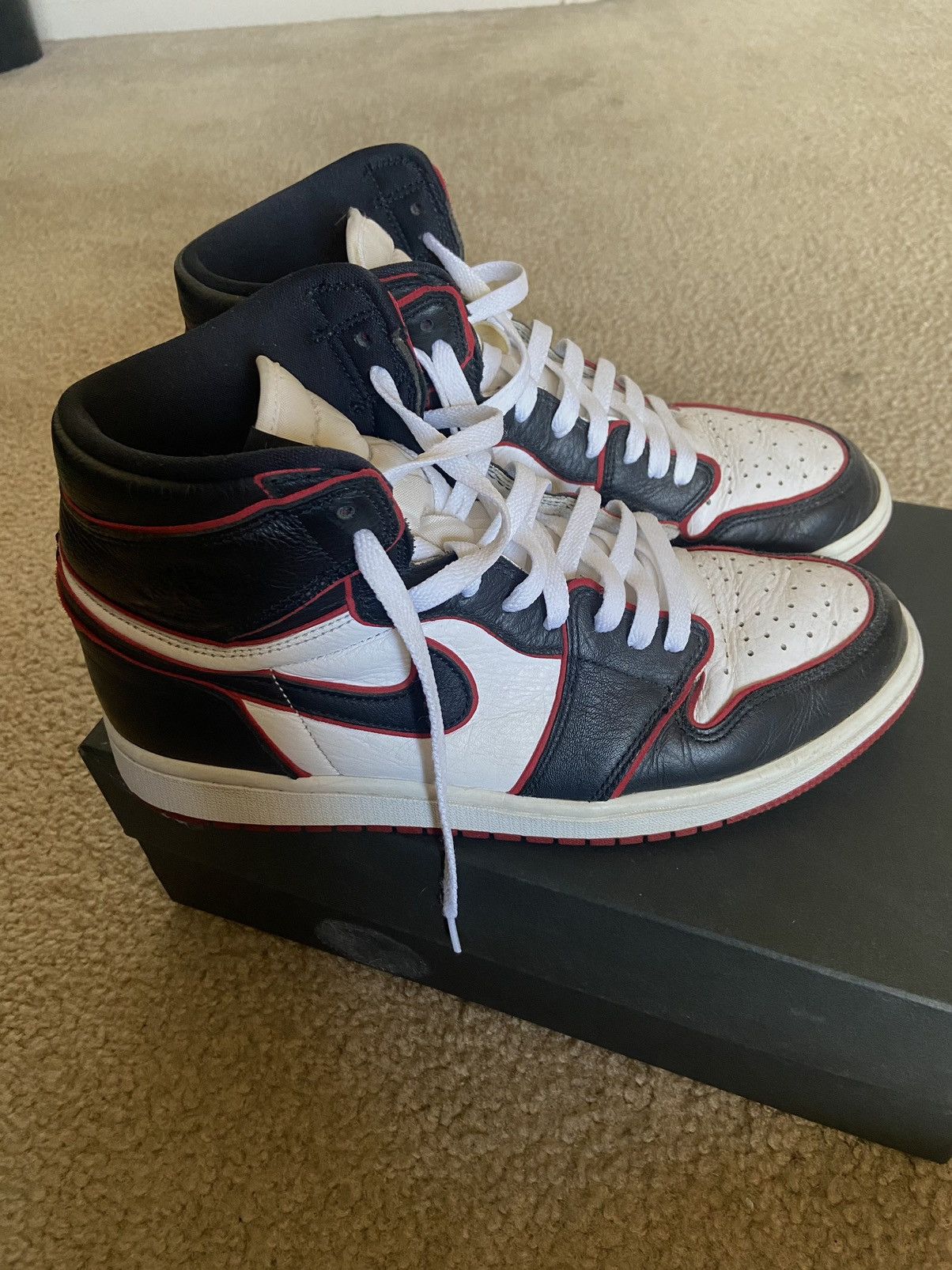 Nike Jordan 1 “Bloodline” | Grailed